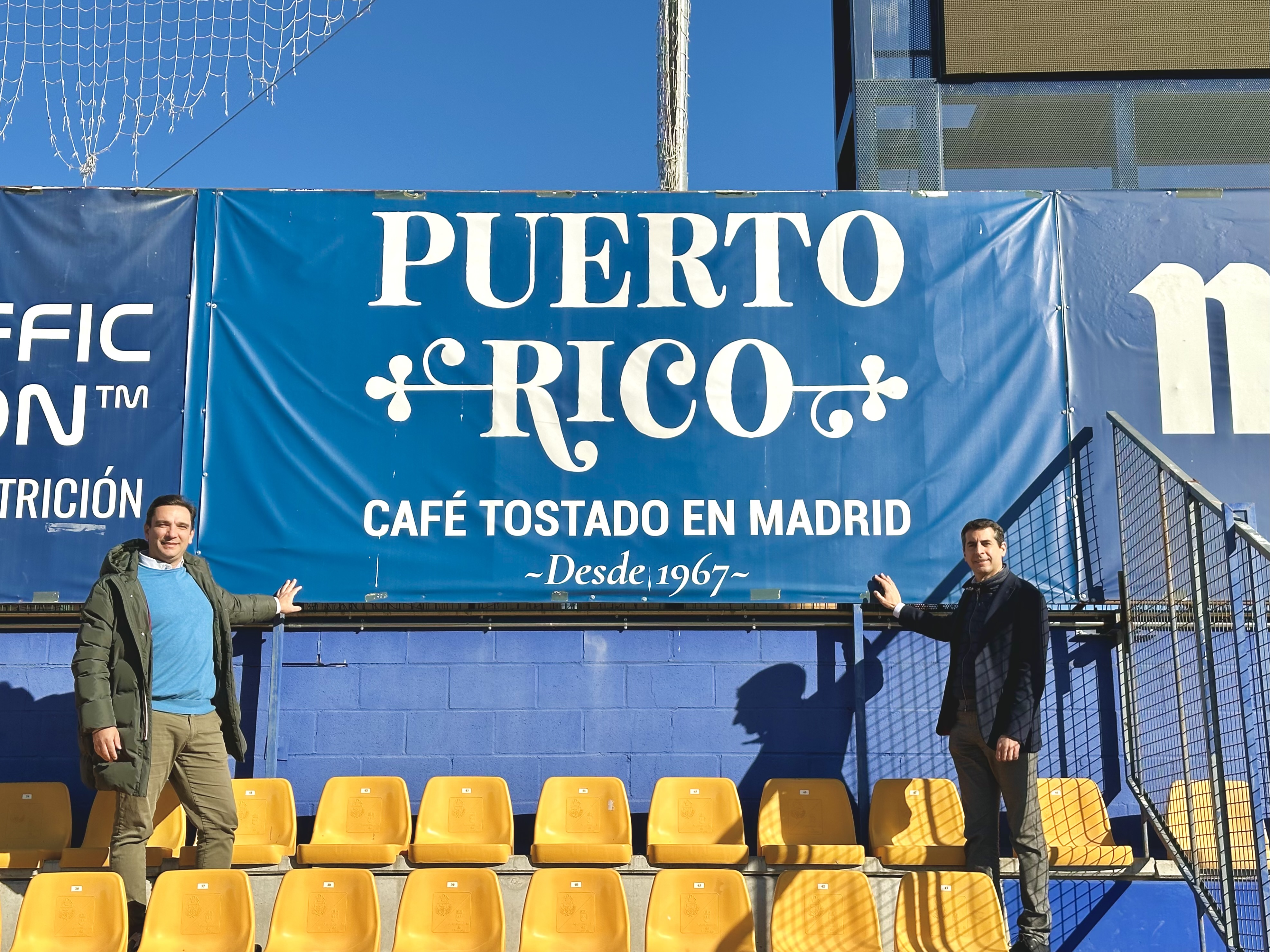 Cafés Puerto Rico renueva su patrocinio con la A.D. Alcorcón | A.D ...