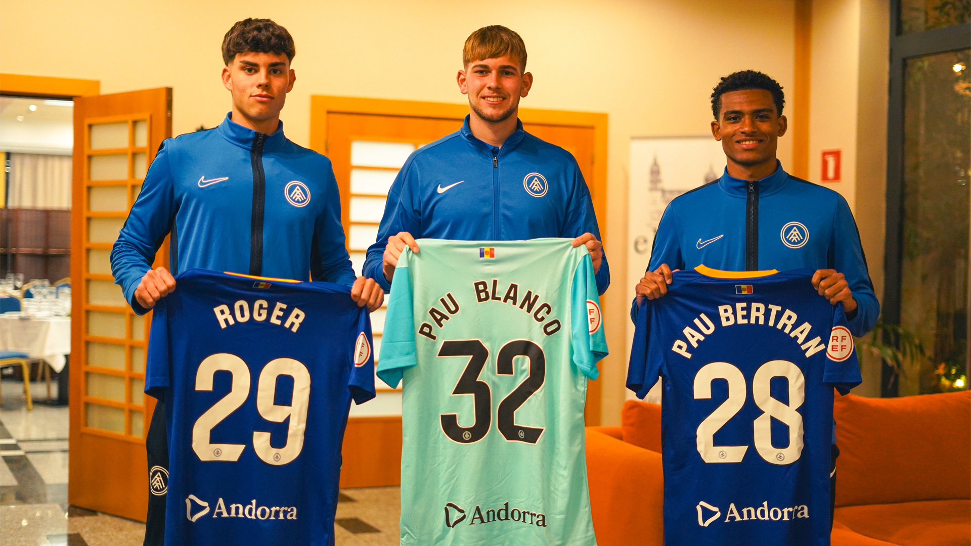 Tres jugadores del Nàstic Manresa se estrenan en la convocatoria | FC ...