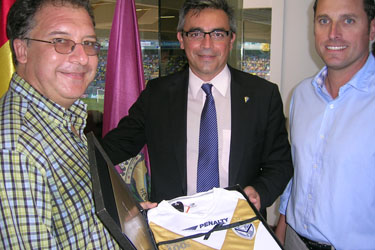 Vélez Sarsfield felicita al Cádiz CF por su centenario | Cádiz Club de ...