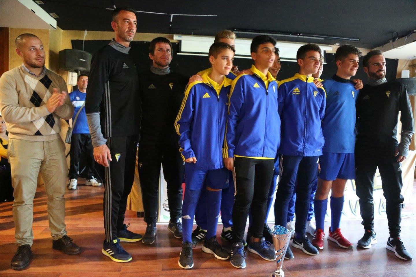 El CCF Infantil A, subcampeón del V Rosport de Navidad | Cádiz Club de Fútbol | Web Oficial