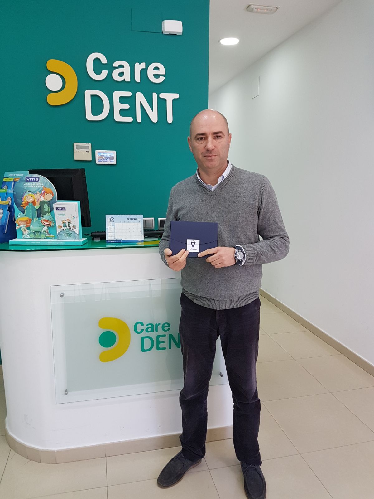 Clínica Caredent Cádiz apuesta fuerte por el Club de Empresas | Cádiz ...