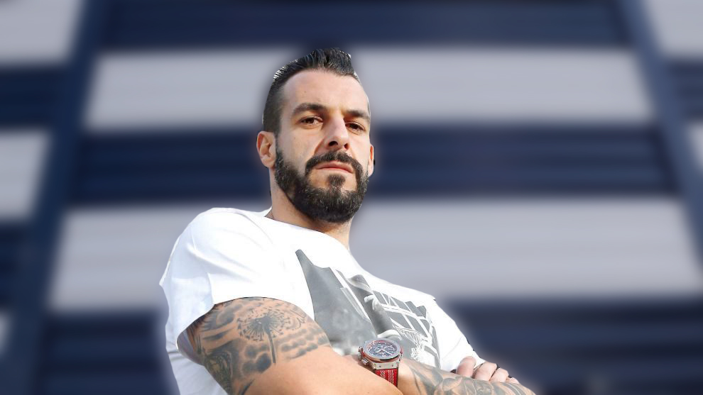 Negredo: "Es un reto en un club histórico" | Cádiz Club de Fútbol | Web ...
