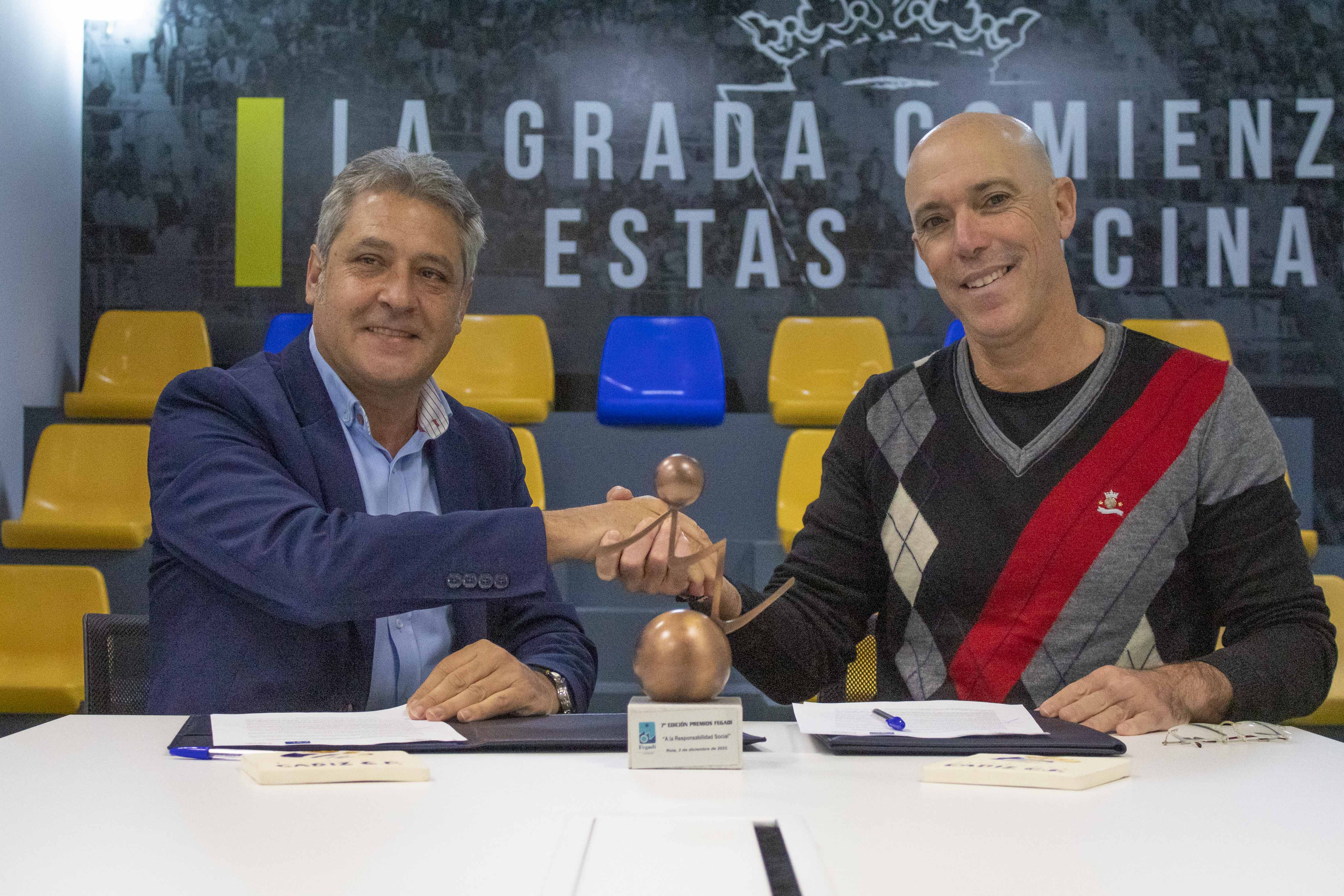 La Fundación fortalece la alianza social con Fegadi | Cádiz Club de ...