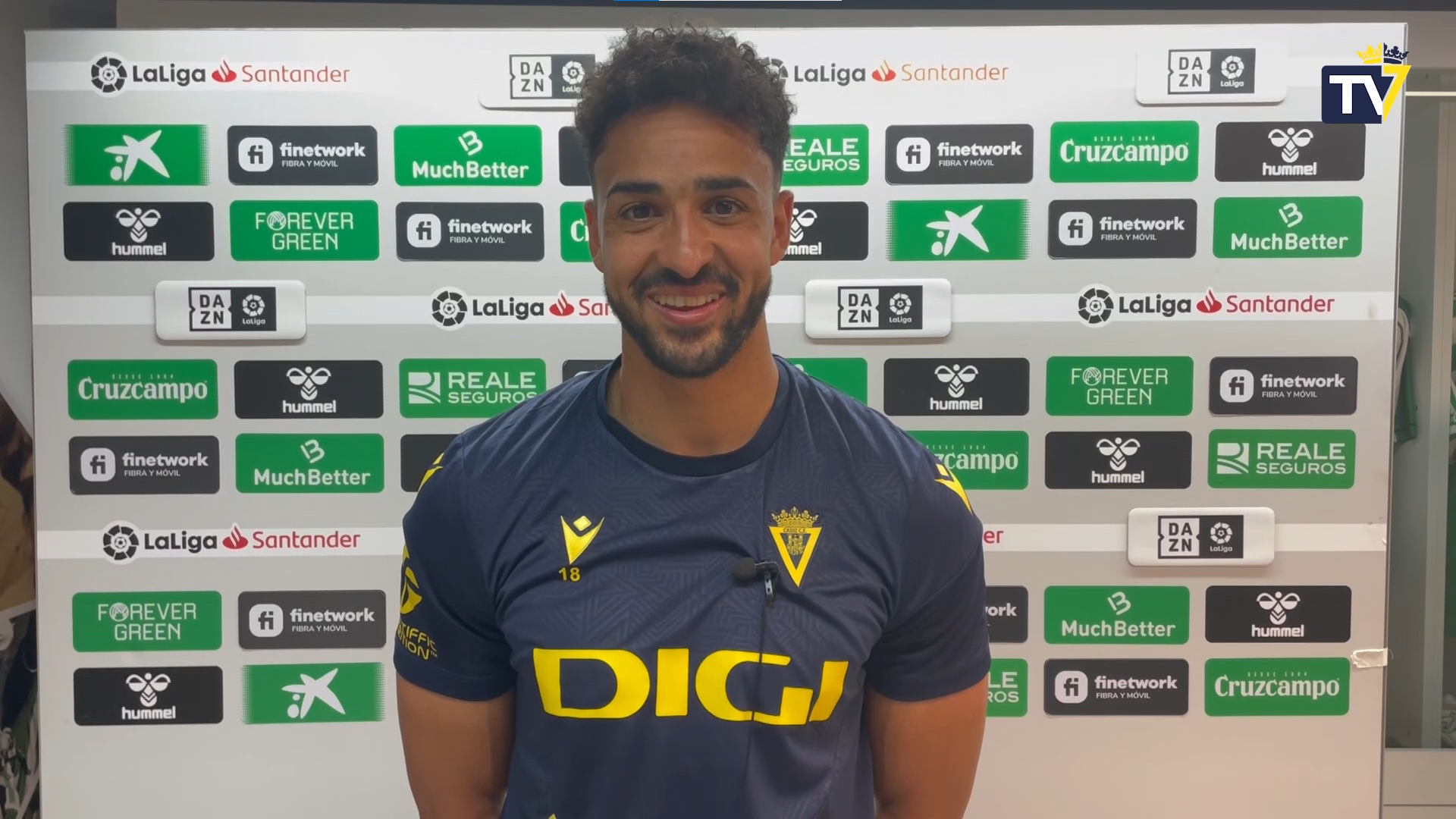 Chris Ramos, feliz tras la victoria | Cádiz Club de Fútbol | Web Oficial