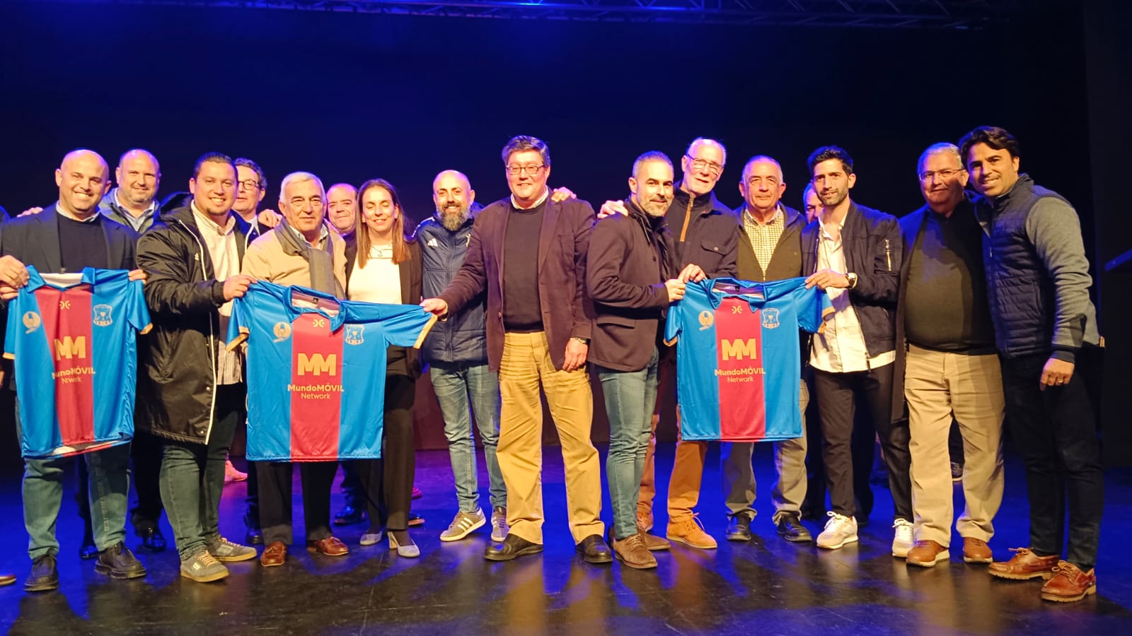 El Cádiz CF, presente en la conmemoración del centenario del Jerez Industrial | Cádiz Club de ...