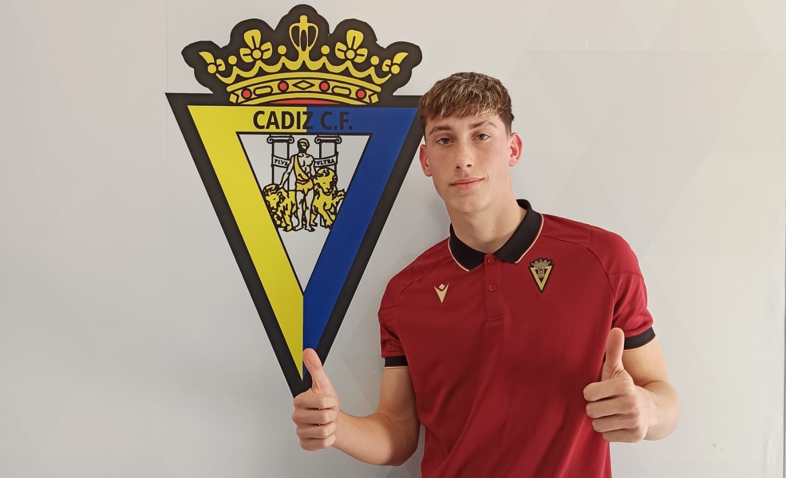 Rubén Rubio renueva con el club hasta 2027 | Cádiz Club de Fútbol | Web ...