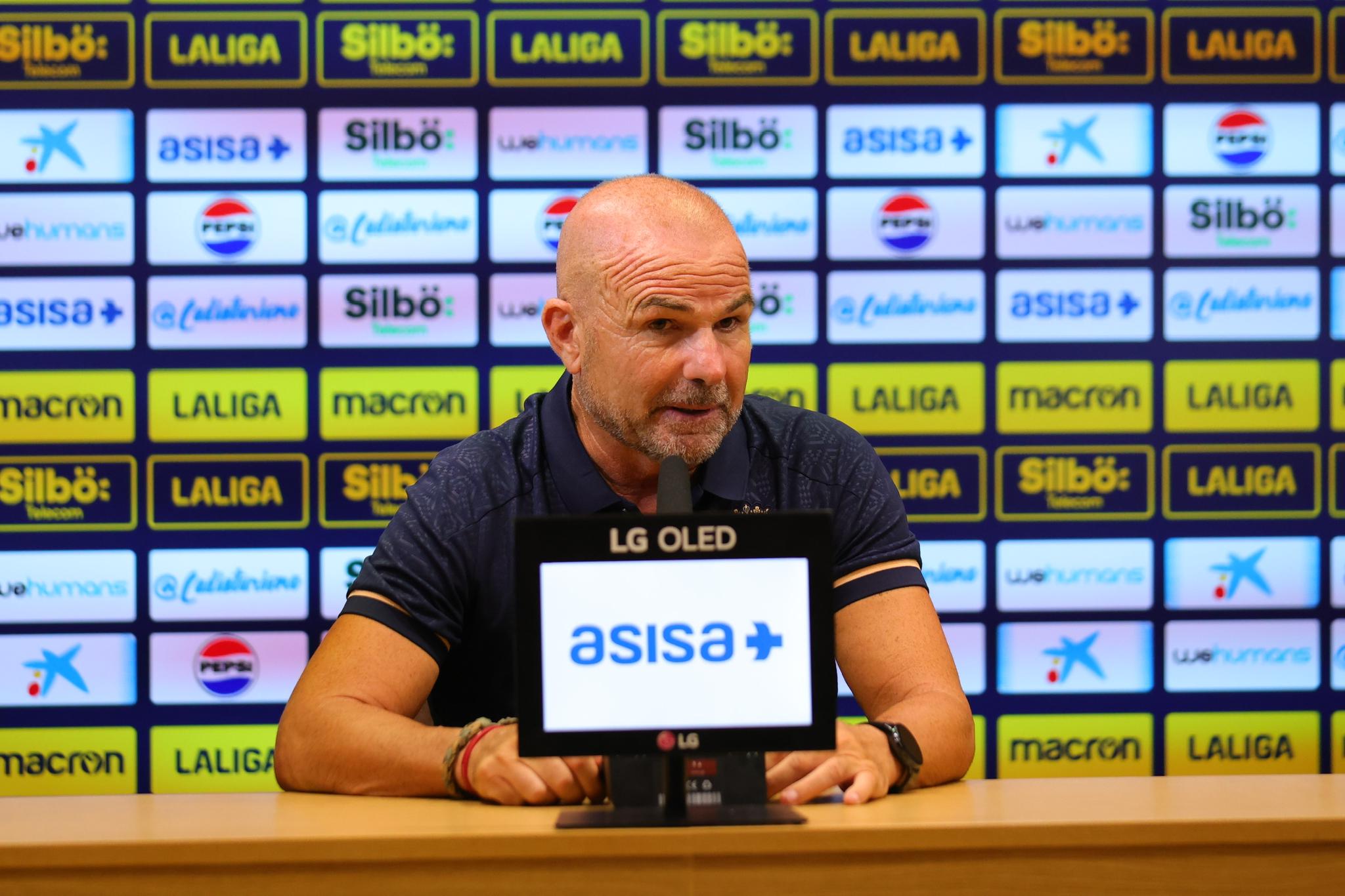 Paco López: "Lo importante es que el equipo vaya cogiendo unas señas de ...