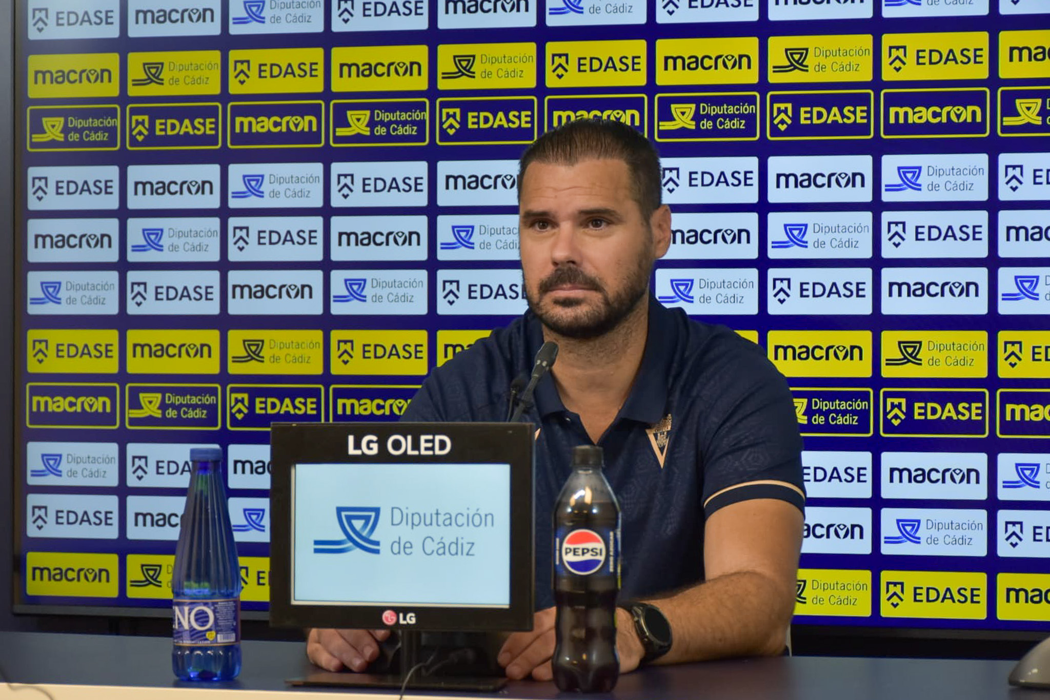 Javi Navarro: "Es un punto muy valioso" | Cádiz Club de Fútbol | Web ...