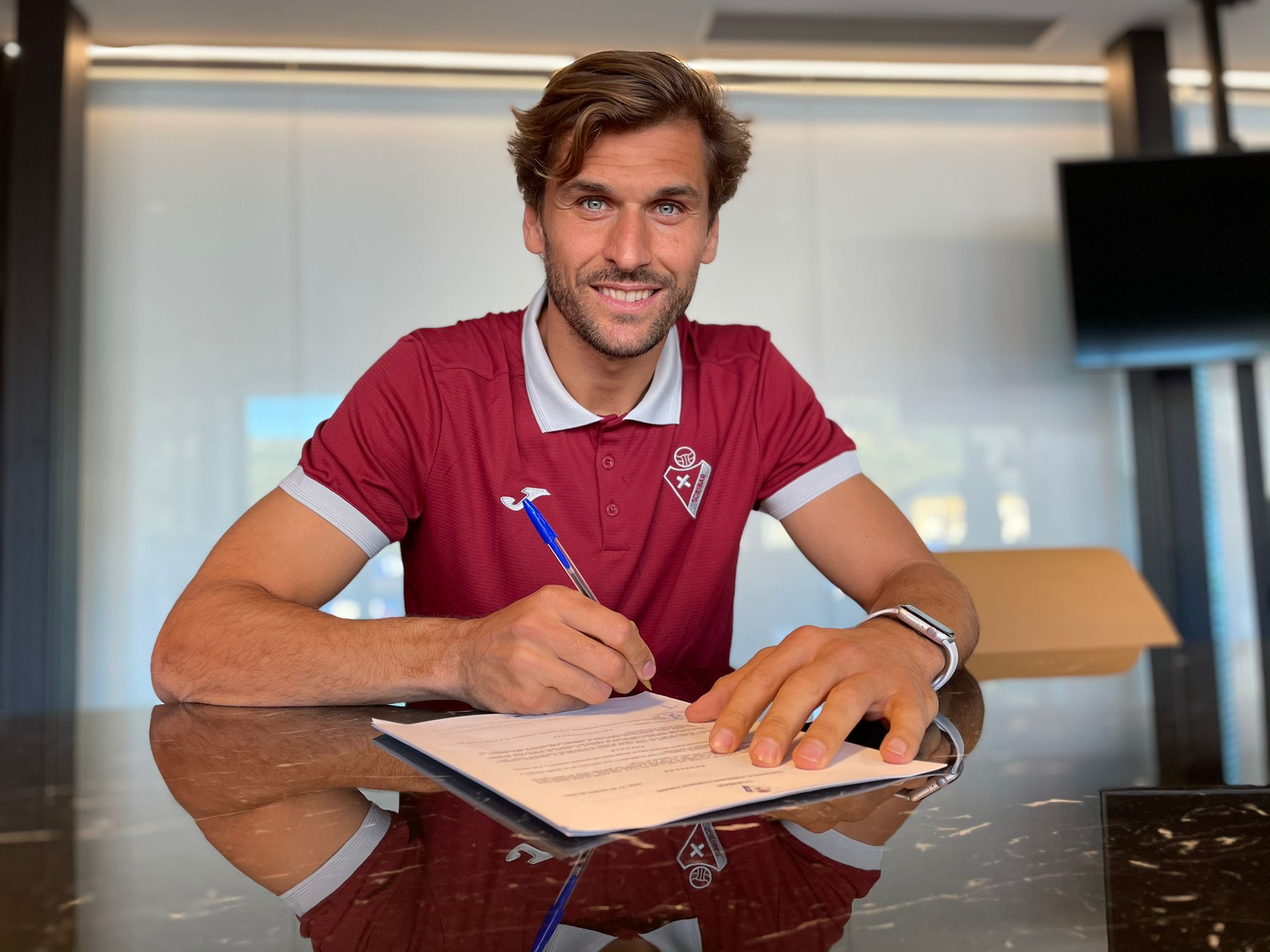 Fernando Llorente, nuevo fichaje del Eibar | SD Eibar | Web Oficial