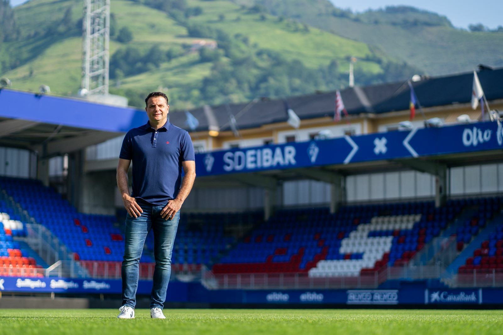 César Palacios renueva con el Eibar hasta 2026 | SD Eibar | Web Oficial