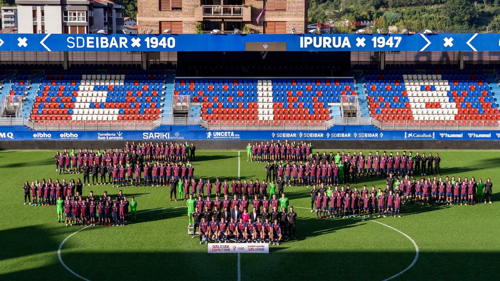 En marcha una nueva temporada del fútbol base del Eibar | SD Eibar ...