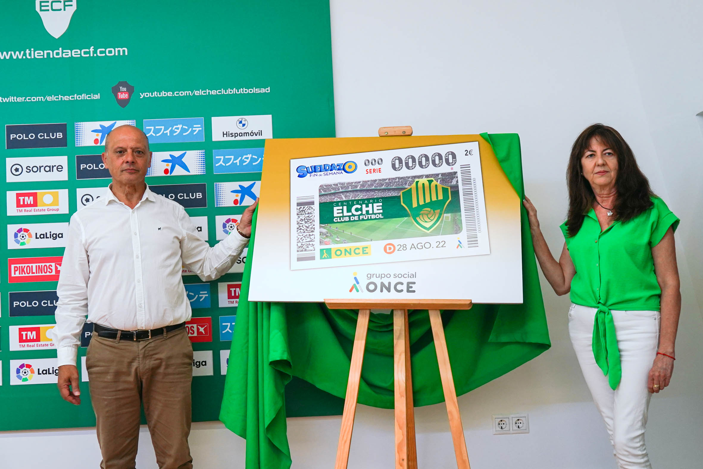 CLUB | Venta del cupón de la ONCE del Centenario en el estadio Martínez Valero | Elche CF | Web ...
