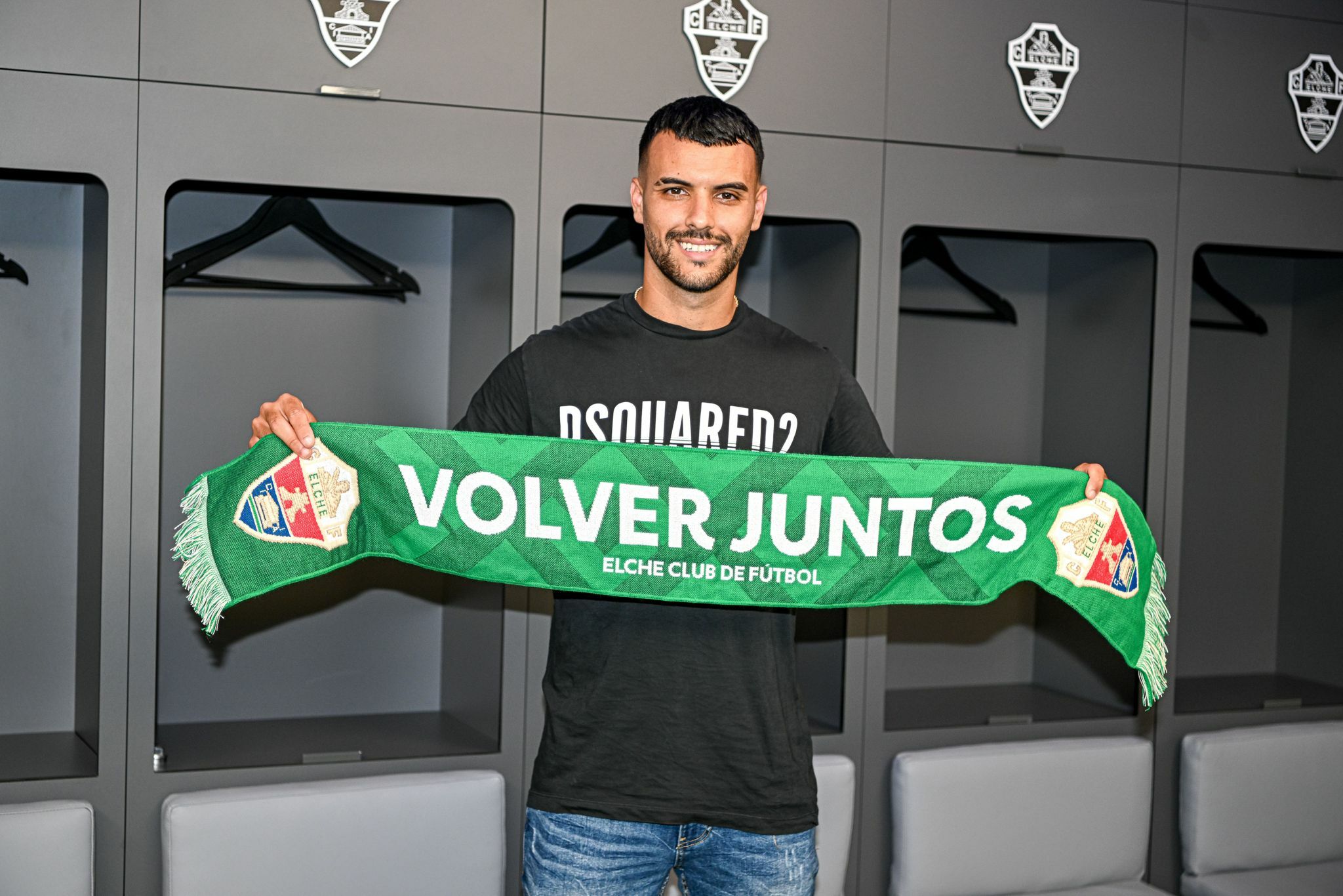 OFICIAL | Álex Martín | Elche CF | Web Oficial