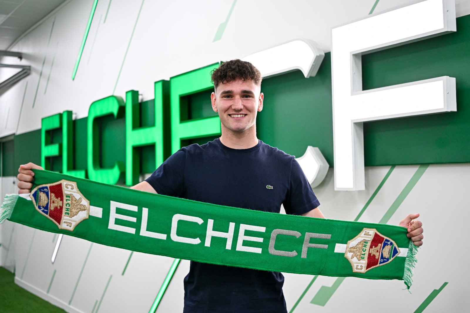 Luis Roldán, equilibrio para el Elche Ilicitano | Elche CF | Web Oficial