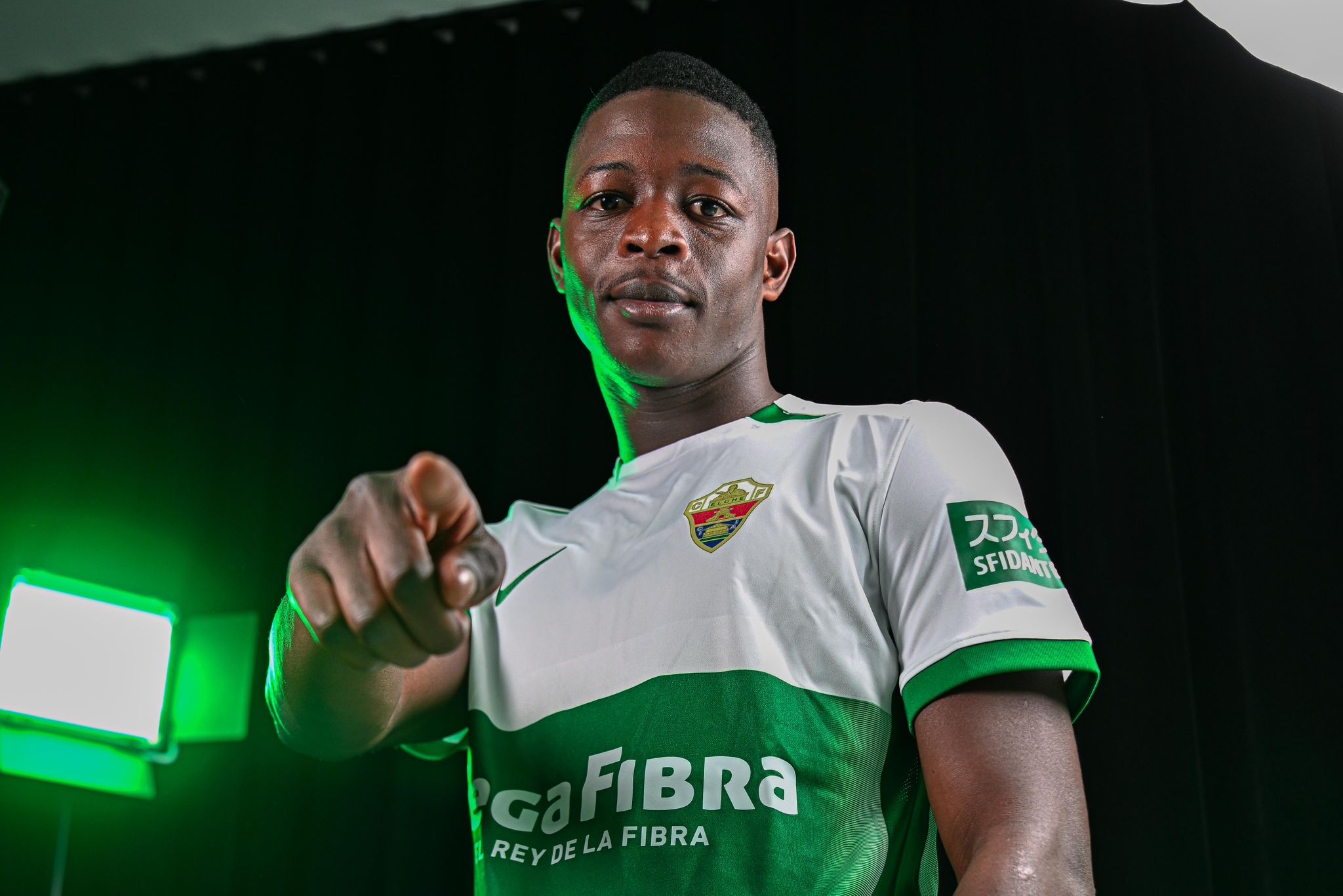 Bakary Traore seguirá en el Elche CF hasta 2026 | Elche CF | Web Oficial