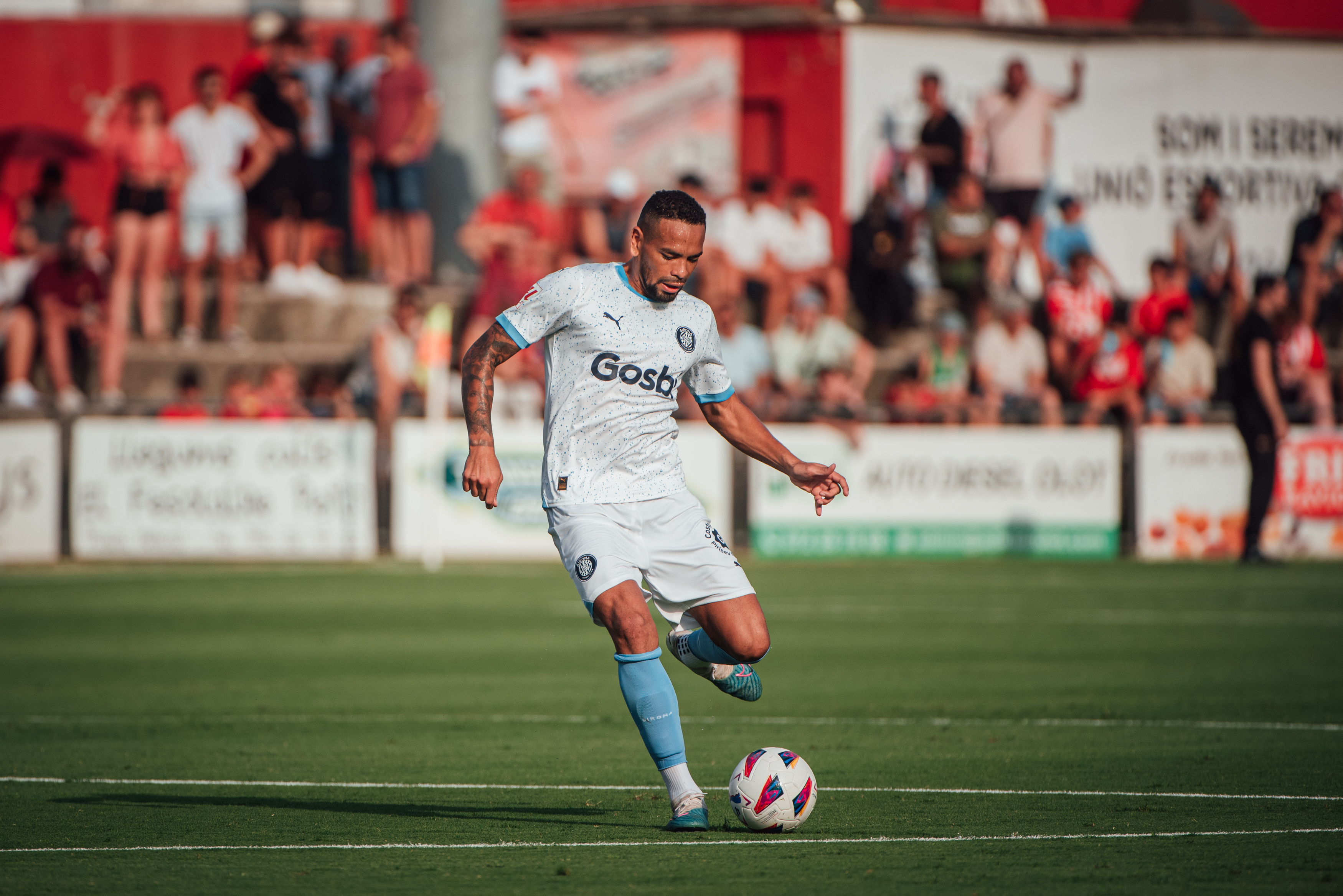 Callens, cedido al AEK de Atenas | Girona FC | Web Oficial