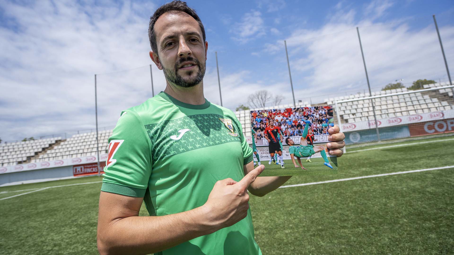 C.D. Leganés presents its new second kit | C.D. Leganés - Official Website