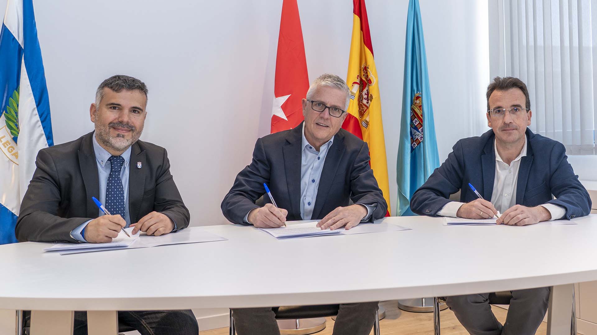 C.D. Leganés and the City Council finalize the signing of the ...