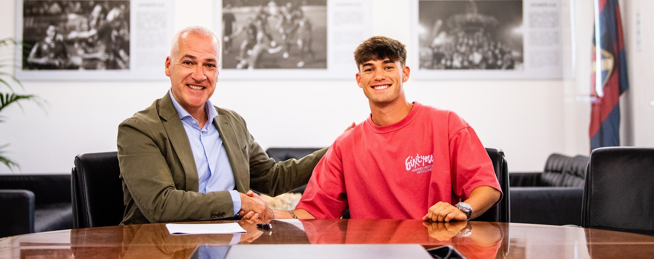 Xavi Grande renueva su vinculación con el Levante UD | Levante UD | Web ...