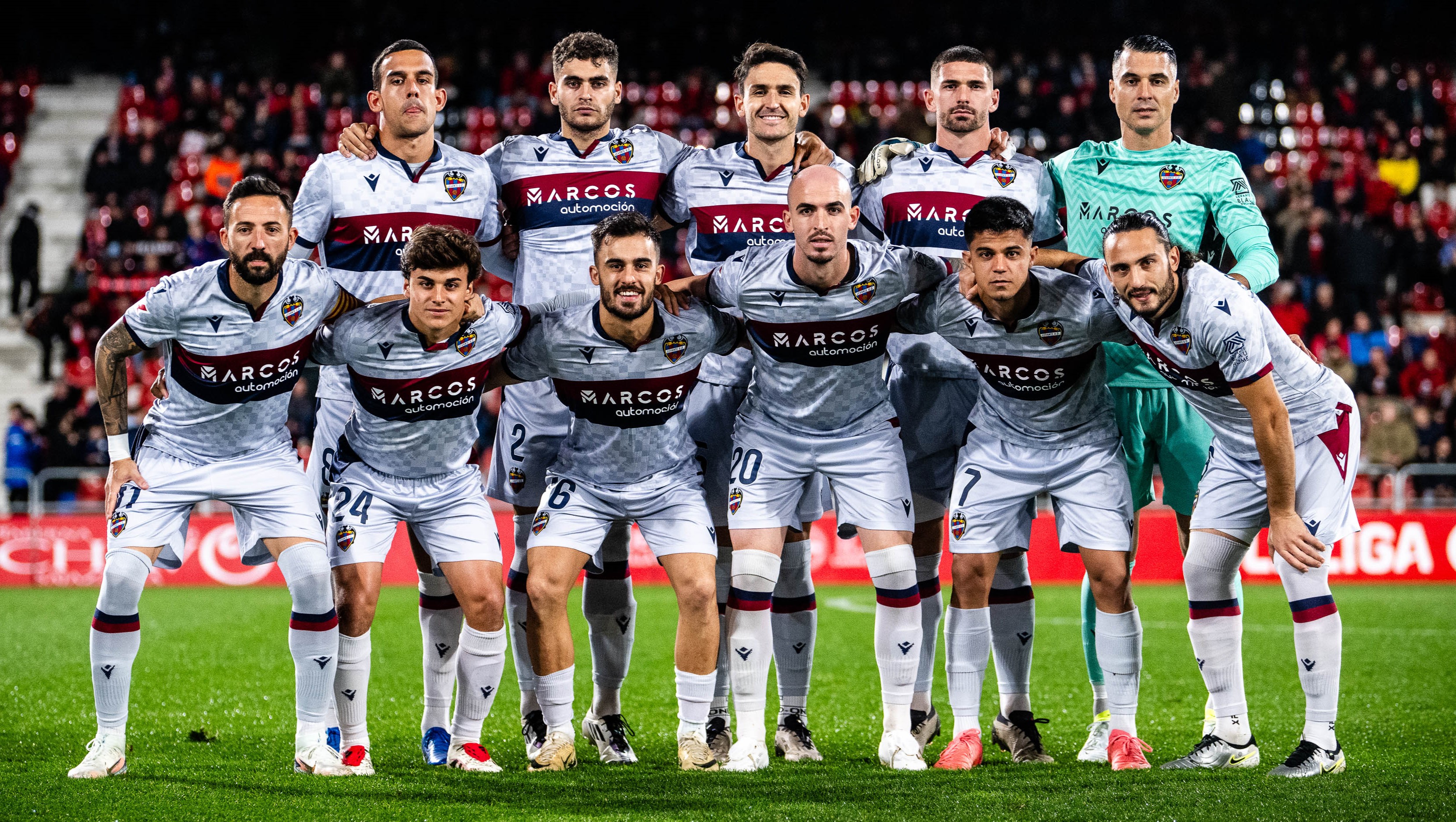 J18 Hightlights del partido CD Mirandés 2-1 Levante UD | LaLiga ...