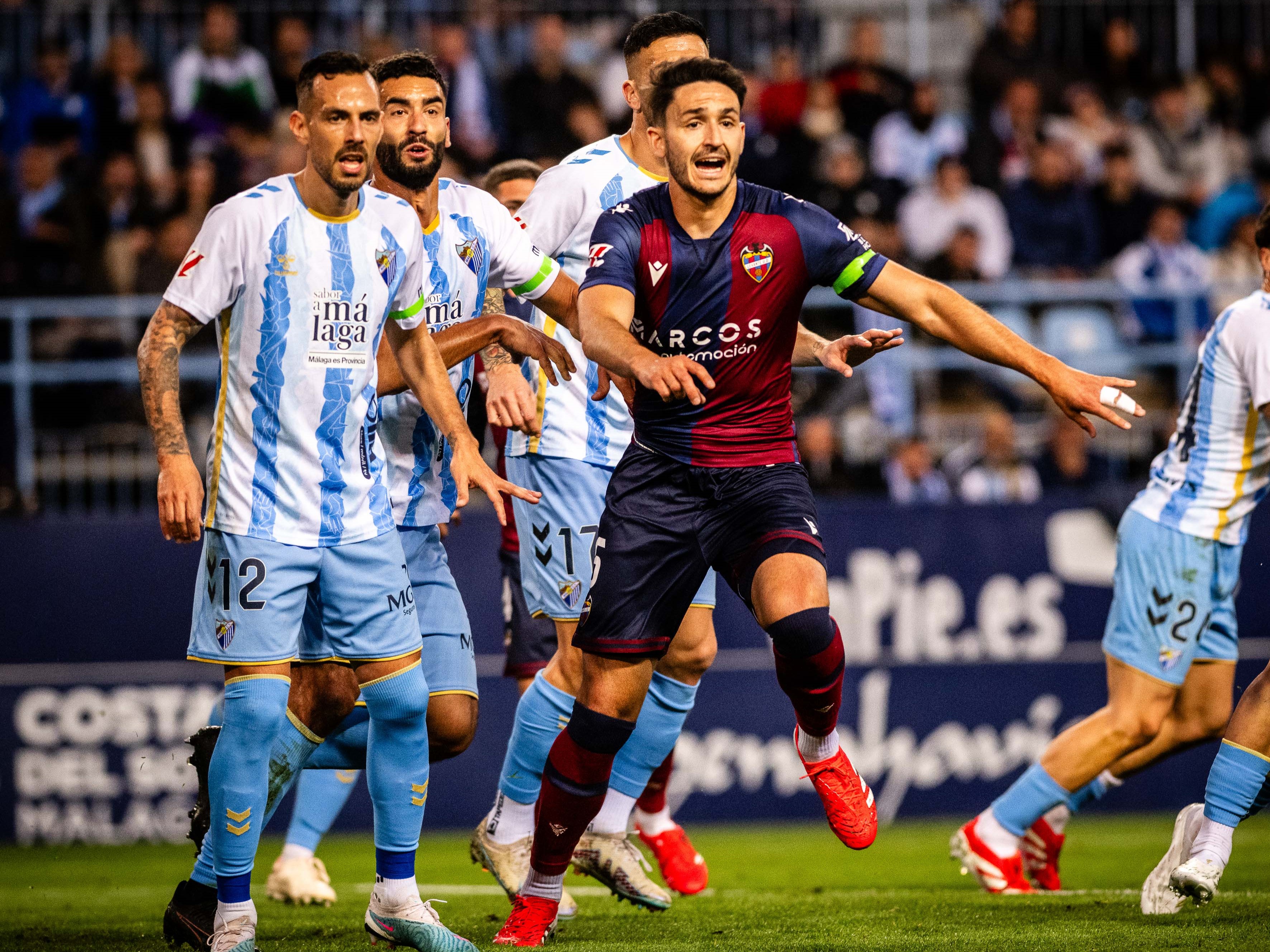 El Levante UD y el Málaga CF se reparten los puntos en La Rosaleda ...
