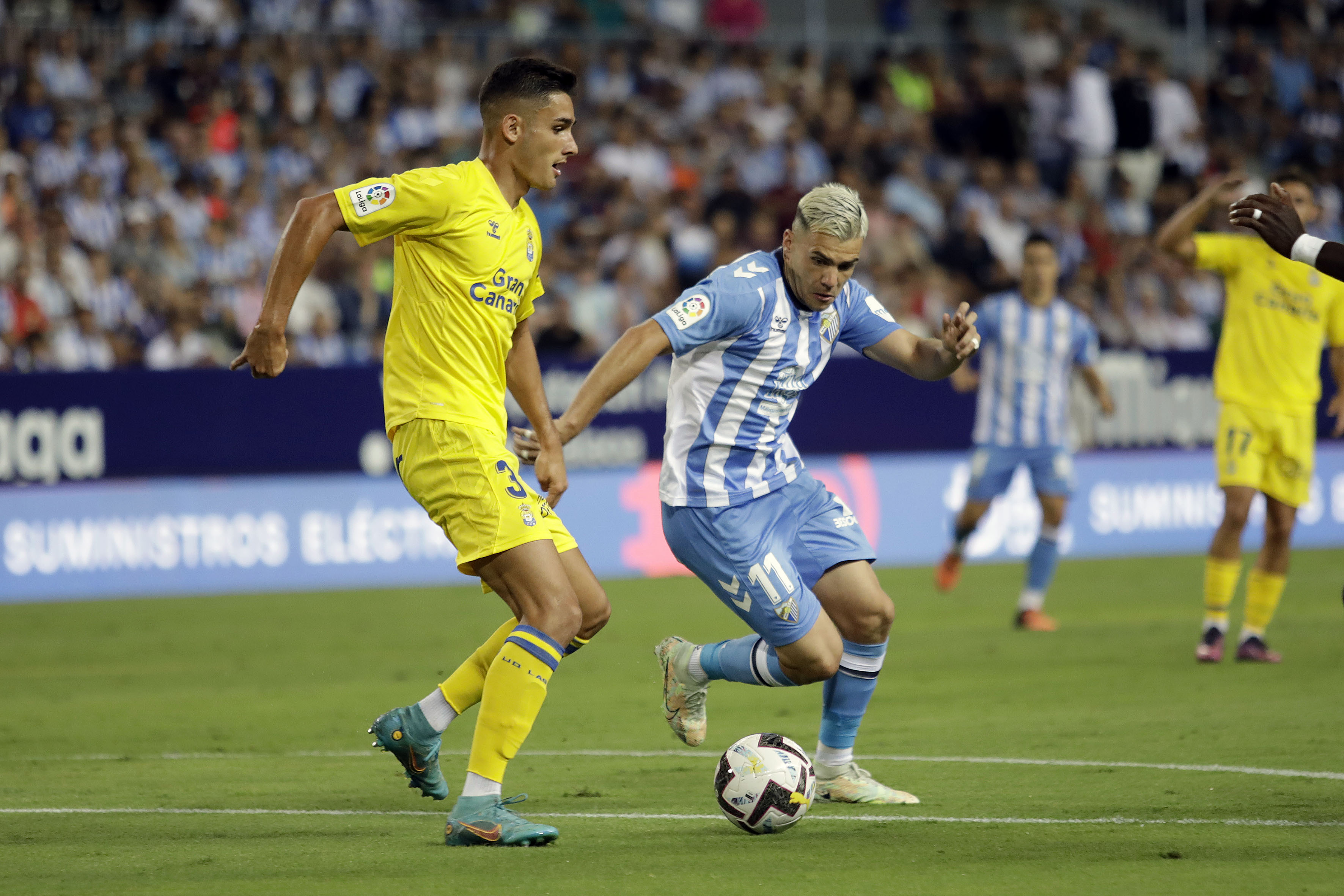 Las Palmas golea en La Rosaleda: 0-4 | UD Las Palmas | Web Oficial Las Palmas golea en La Rosaleda: 0-4 | UD Las Palmas | Web Oficial