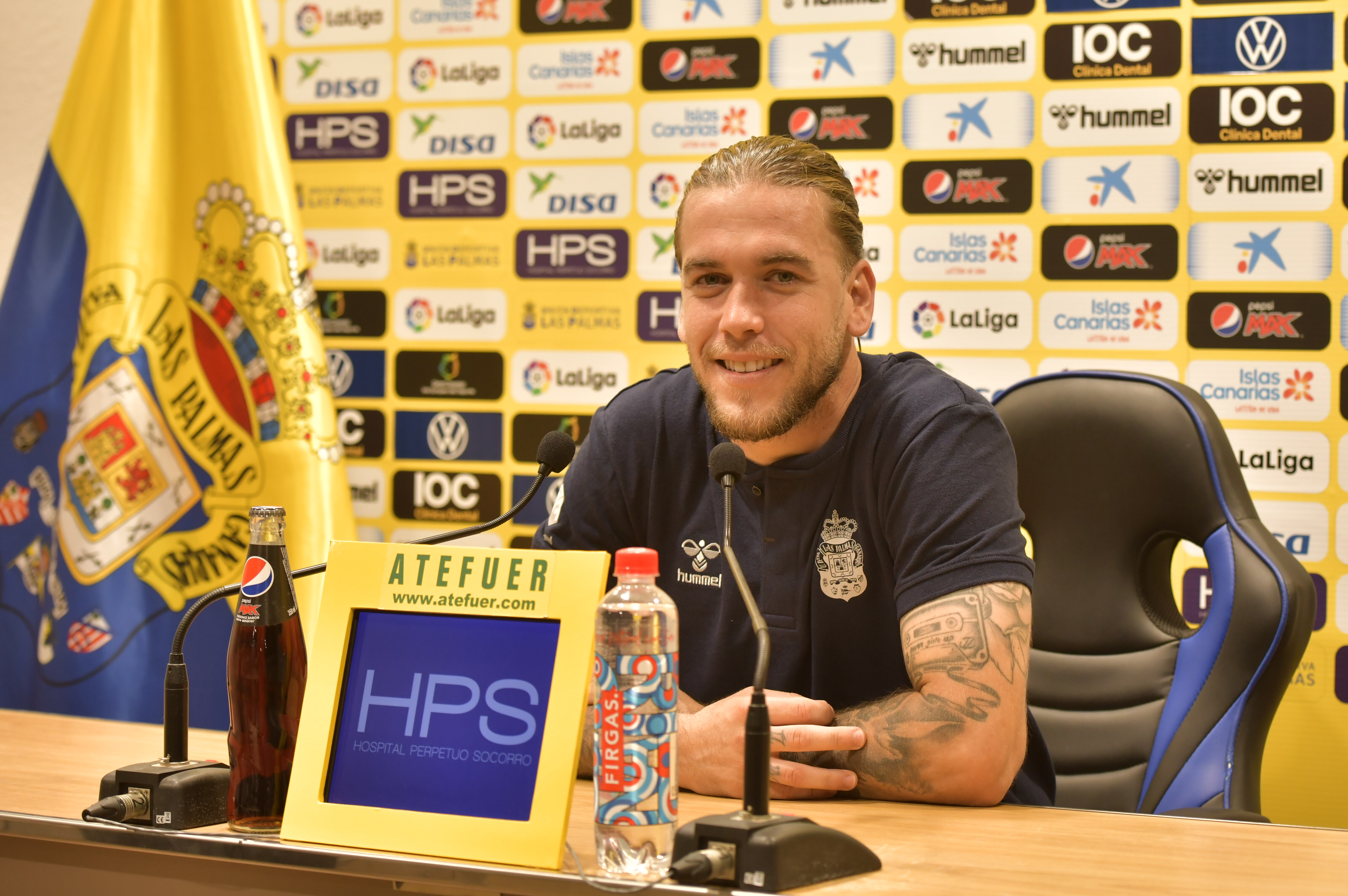 Álvaro Jiménez: "Solo hay que pensar en el Levante, vamos a un campo ...