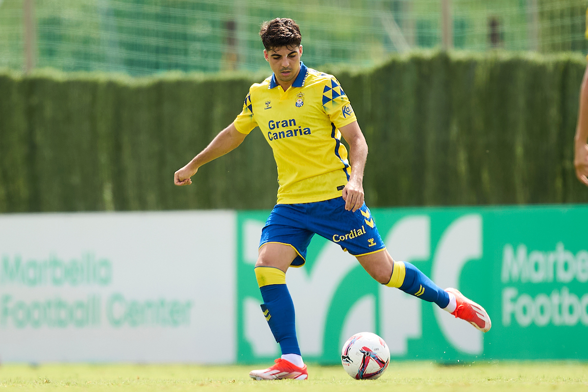 Enrique Clemente loaned to Real Zaragoza | UD Las Palmas | Official Web