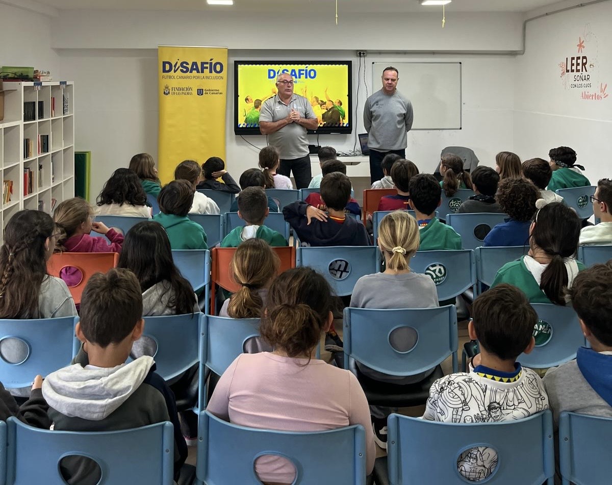 La charla sobre DiSAFÍO llega al IES Noroeste (Guía), CEIP Barrio Costa ...