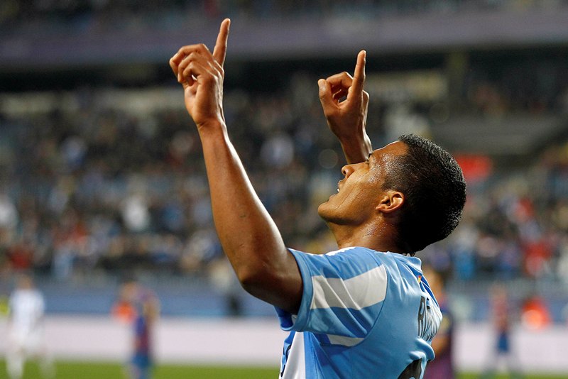 Salomón Rondón makes history with his goal against Barcelona | Málaga ...
