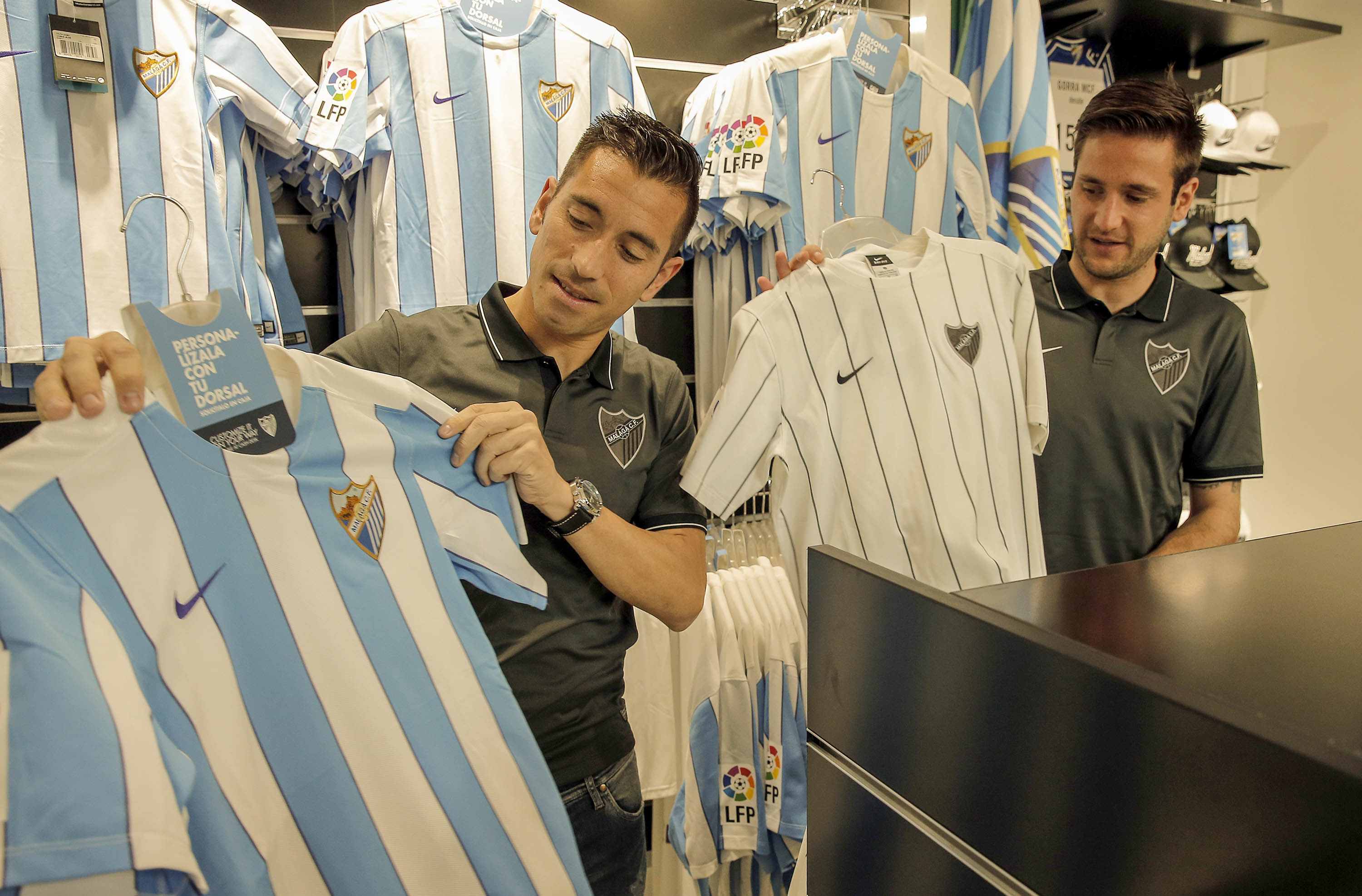 New official MCF store now a reality | Málaga CF | Web Oficial