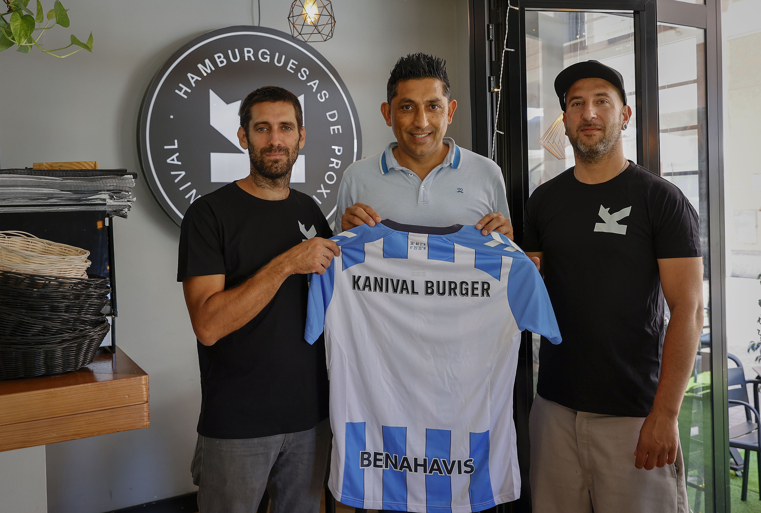 Kanival Burguer, sinónimo de cercanía y calidad | Málaga CF | Web Oficial