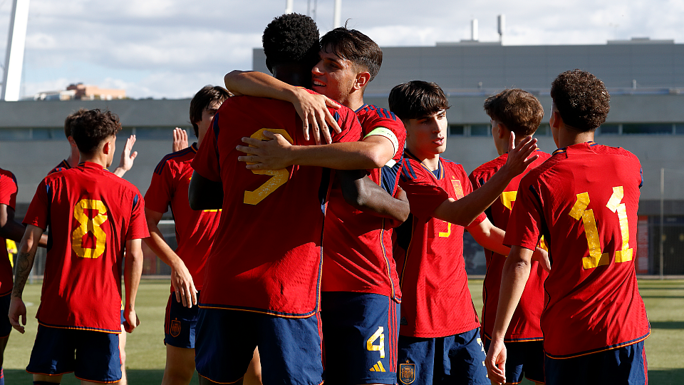 Izan Merino and Antoñito Cordero return after their time with the U-18 ...