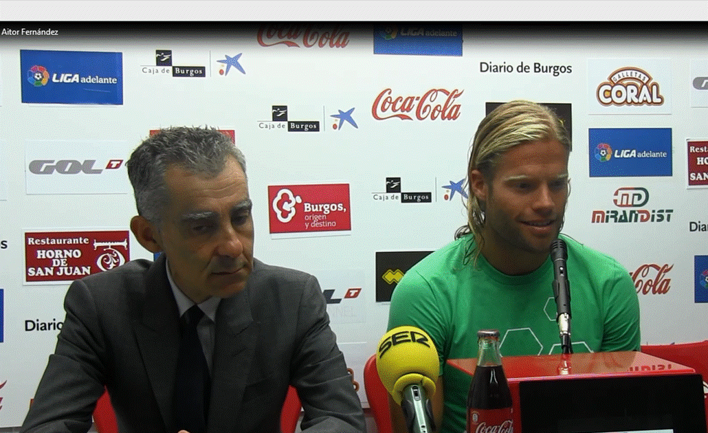 Presentación oficial de Aitor Fernández | CD Mirandés | Web Oficial