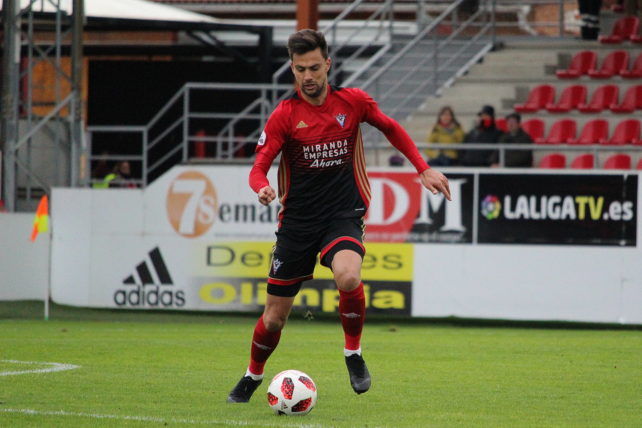 David Prieto debuta con el C.D. Mirandés en la temporada 2018/19 | CD ...