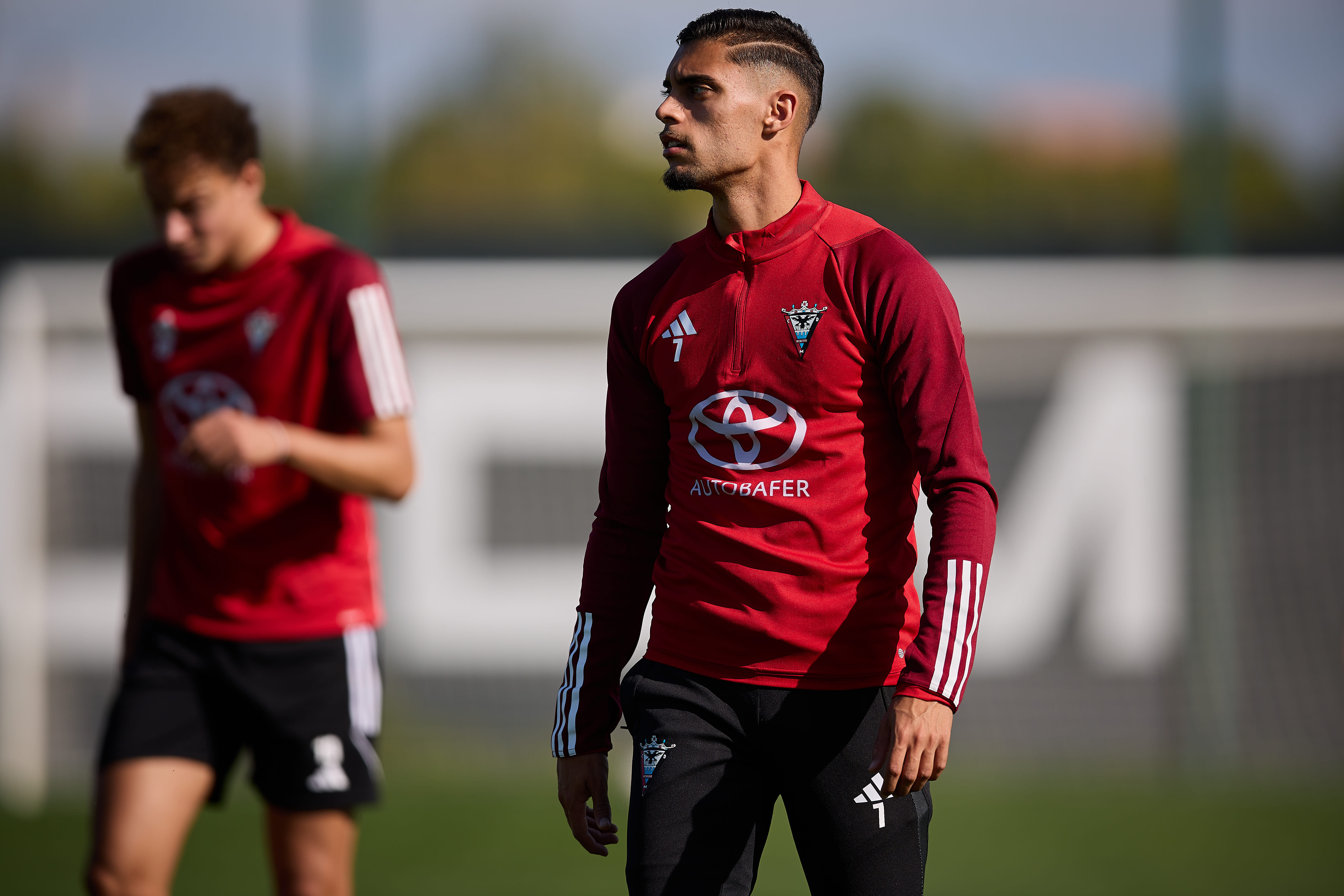 Primer entrenamiento de la semana con la mente puesta en el FC Cartagena | CD Mirandés | Web Oficial