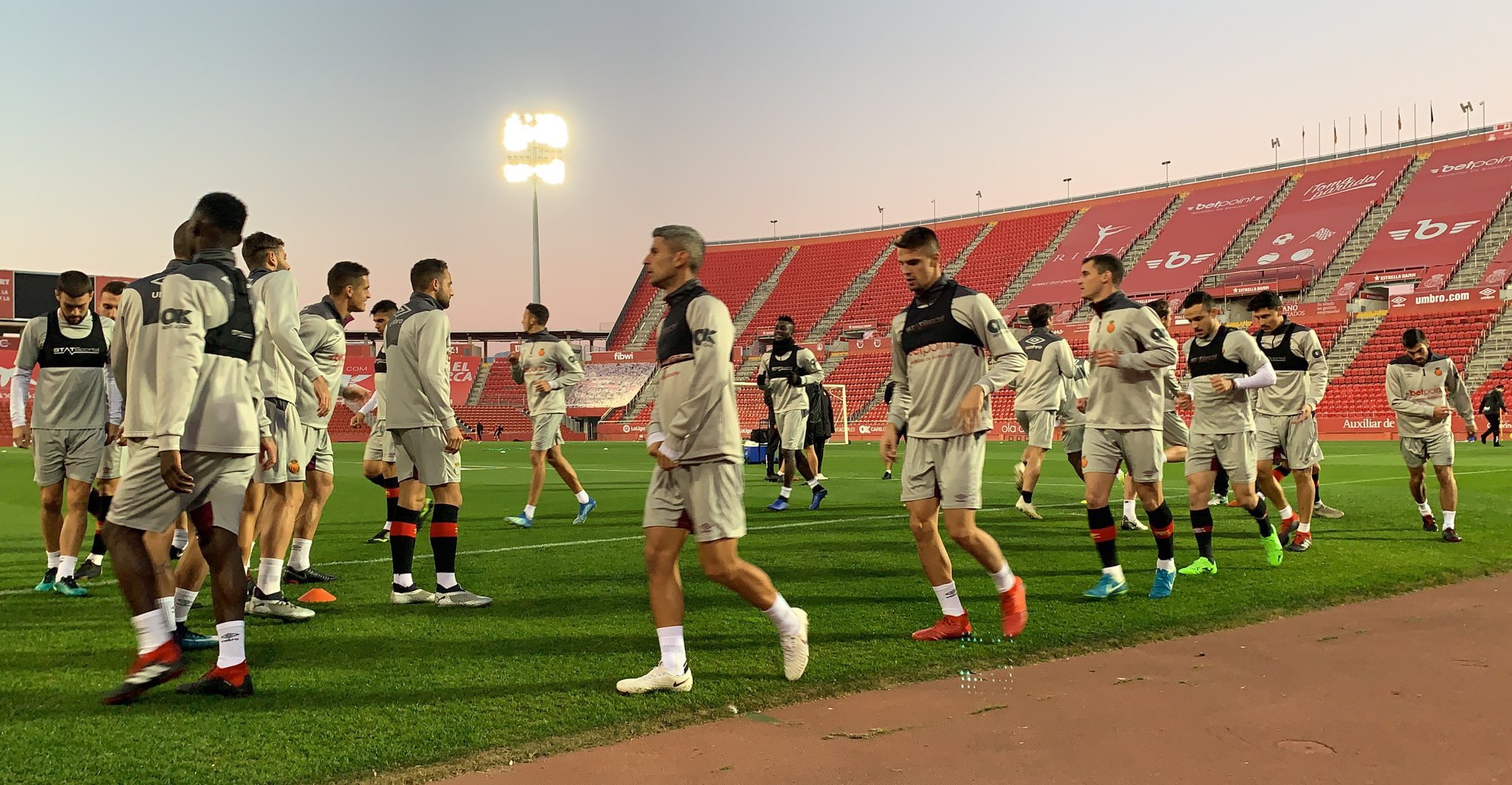 El primer equipo del RCD Mallorca regresa a los entrenamientos | RCD ...