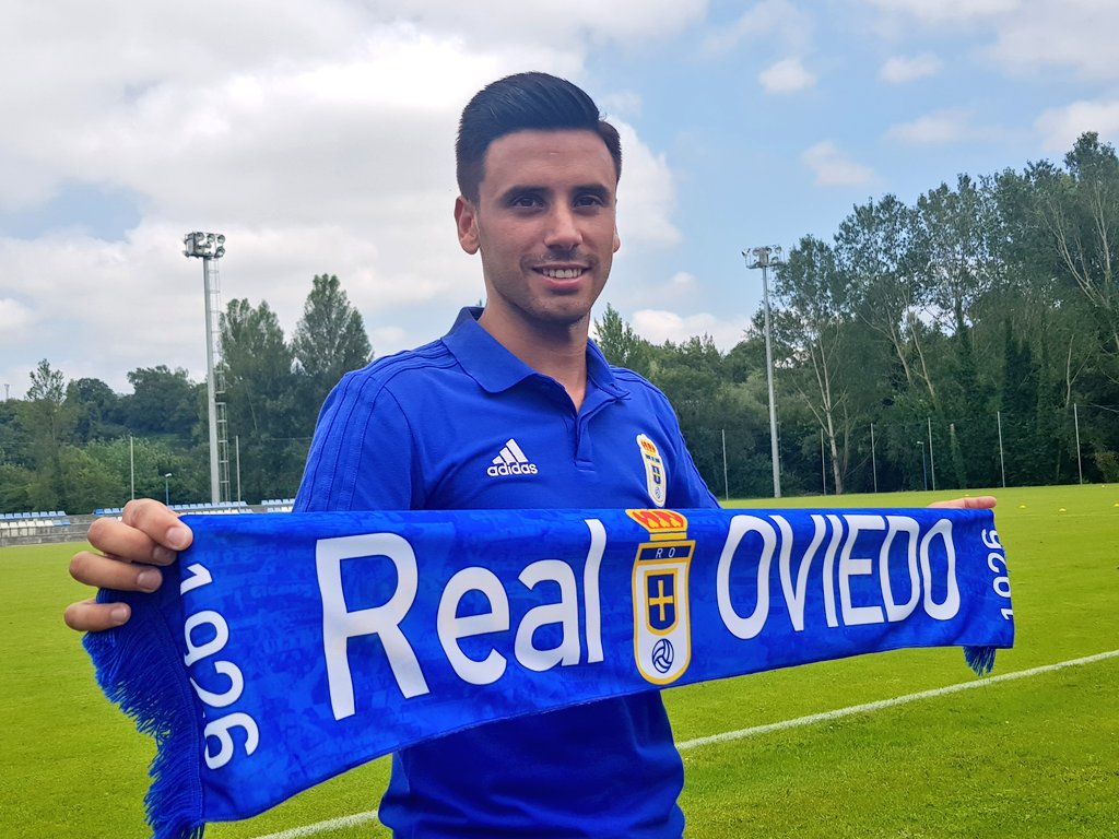 Official Presentation of Javi Muñoz | Real Oviedo | Web Oficial