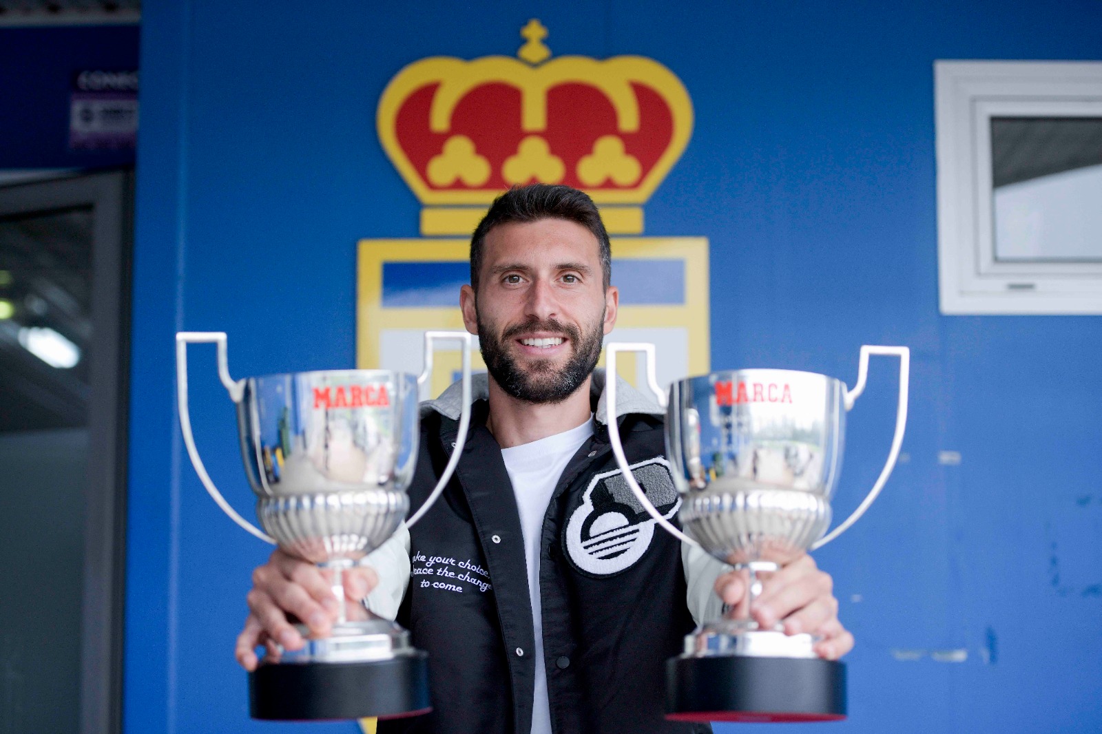 Borja Bastón premiado por Marca | Real Oviedo | Web Oficial