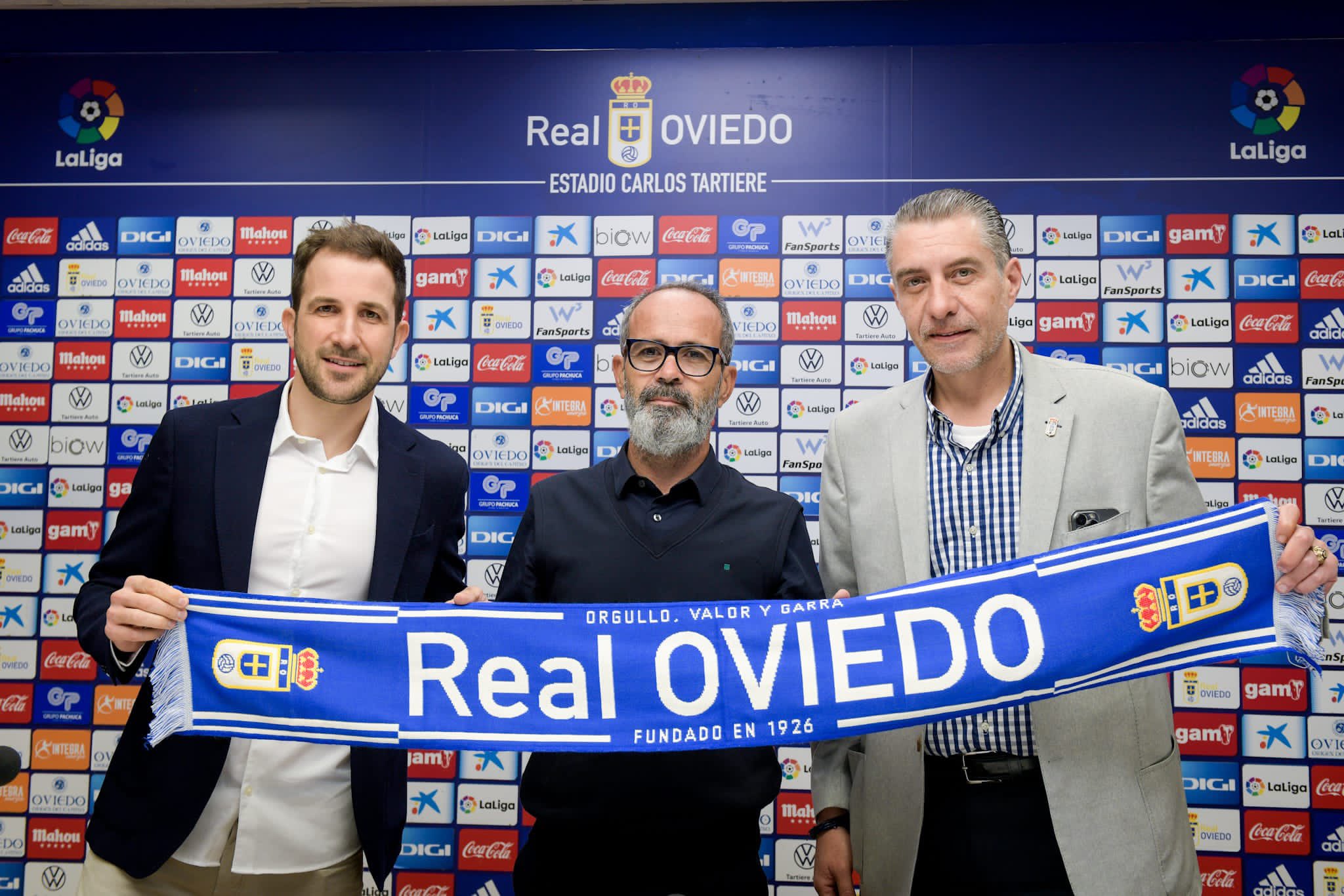 Presentación Álvaro Cervera | Real Oviedo | Web Oficial