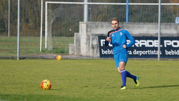 Héctor Font: "Hay que tener los pies en el suelo" | Real Oviedo | Web ...