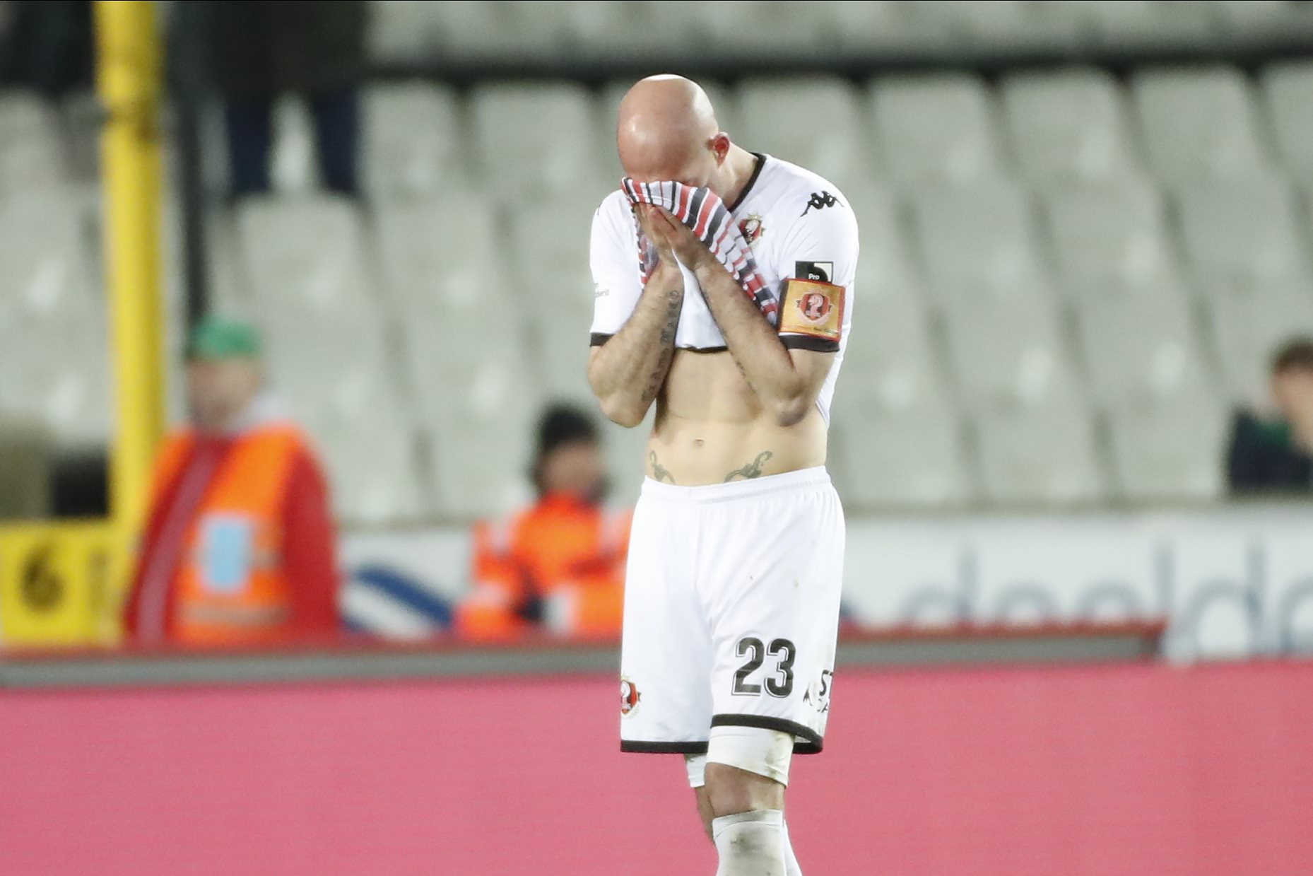 Derby Liegeois Interrompu Trois Matchs A Lexterieur Sans Supporters