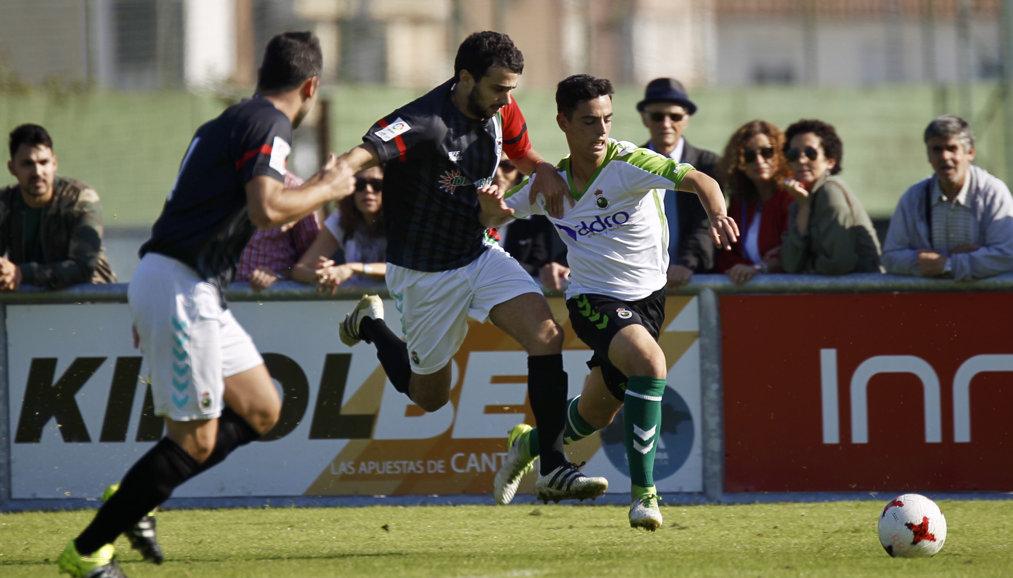 El filial juega en El Malecón ante la Gimnástica del exracinguista ...
