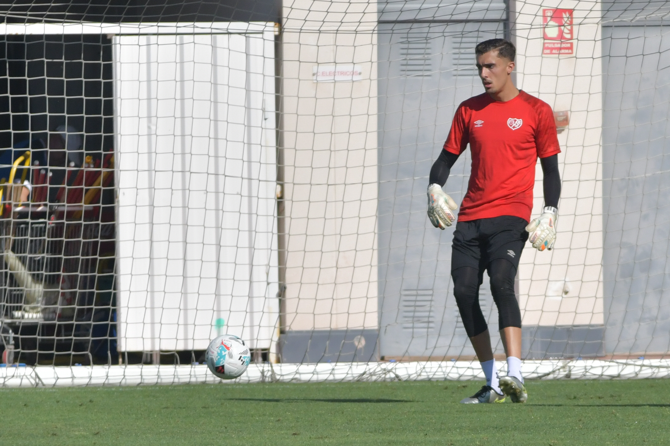 Miguel Morro, cedido al Leixões SC | Rayo Vallecano | Web Oficial