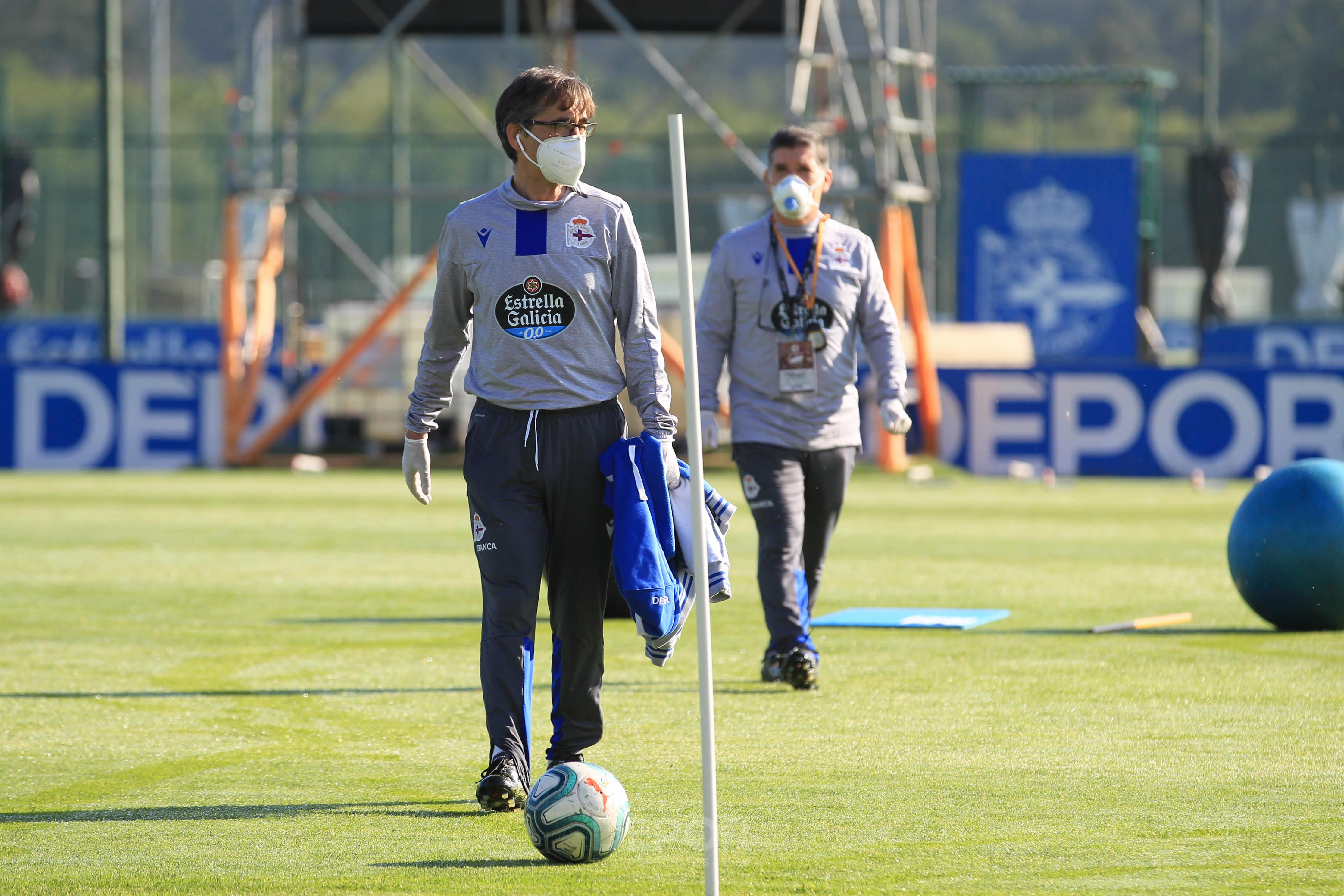 Siete entrenamientos esta semana para el primer equipo en Abegondo ... Siete entrenamientos esta semana para el primer equipo en Abegondo ...