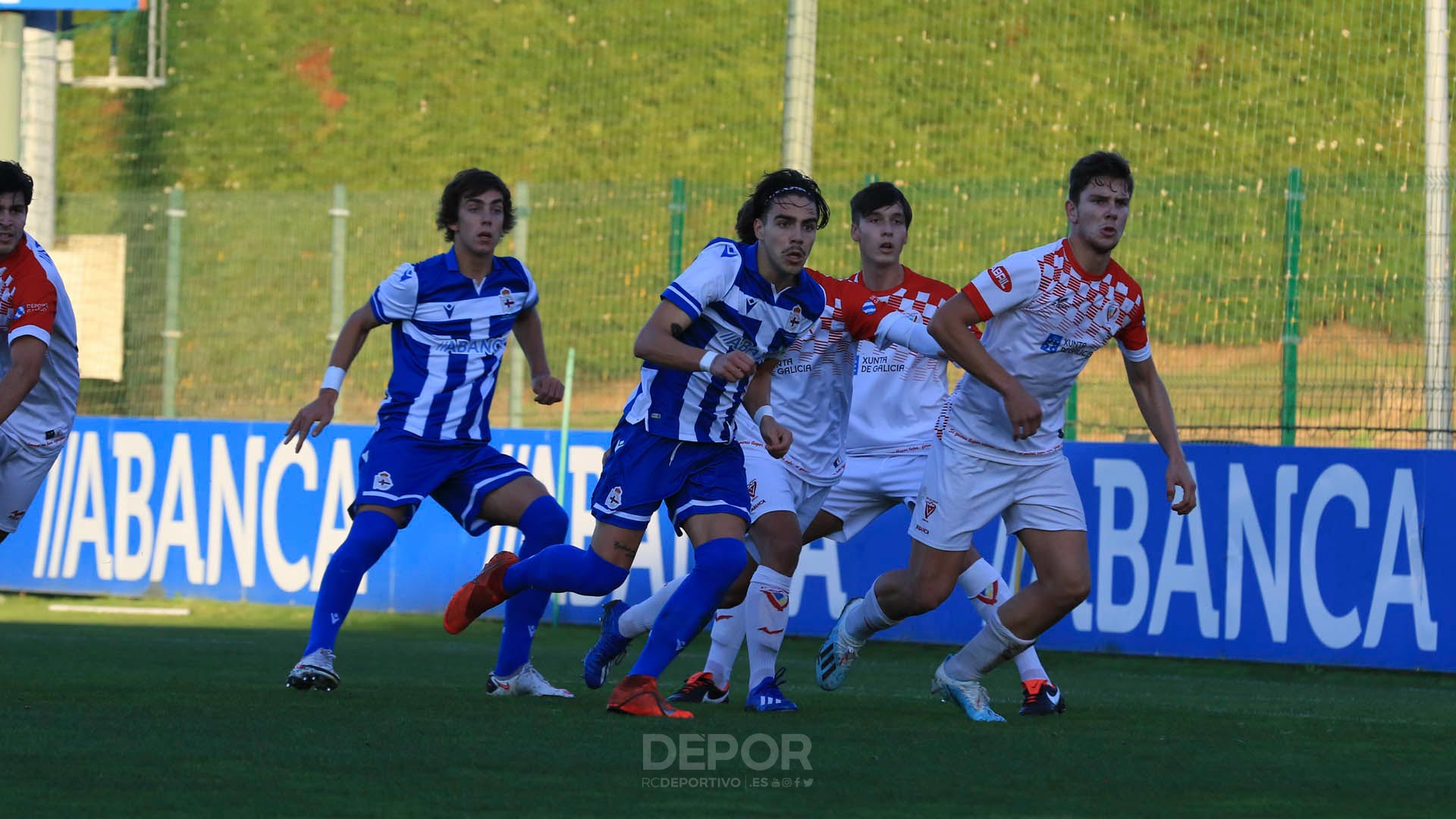 Doblete de Peke en el triunfo del Juvenil A sobre el ED Val Miñor ...