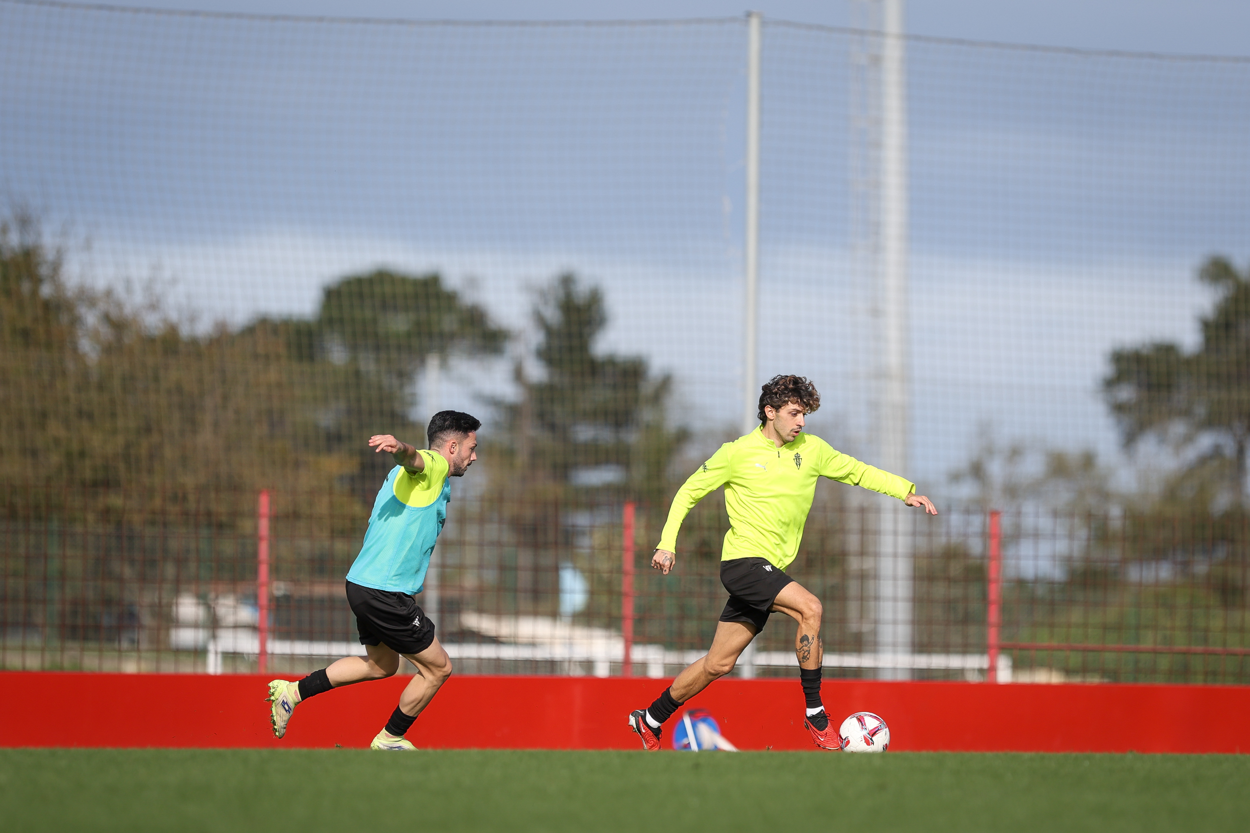 El Sporting comienza una nueva semana de trabajo | Real Sporting | Web ...