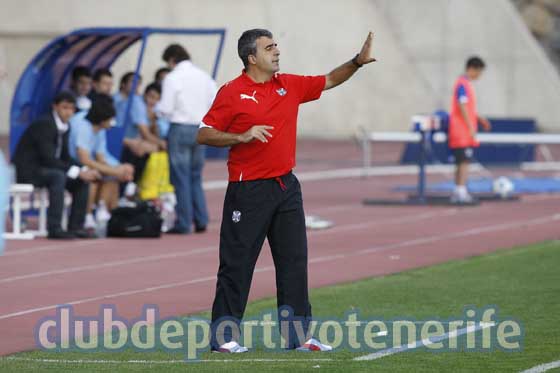 Alfredo Merino: “Si jugamos al ciento por ciento, somos un equipo ...