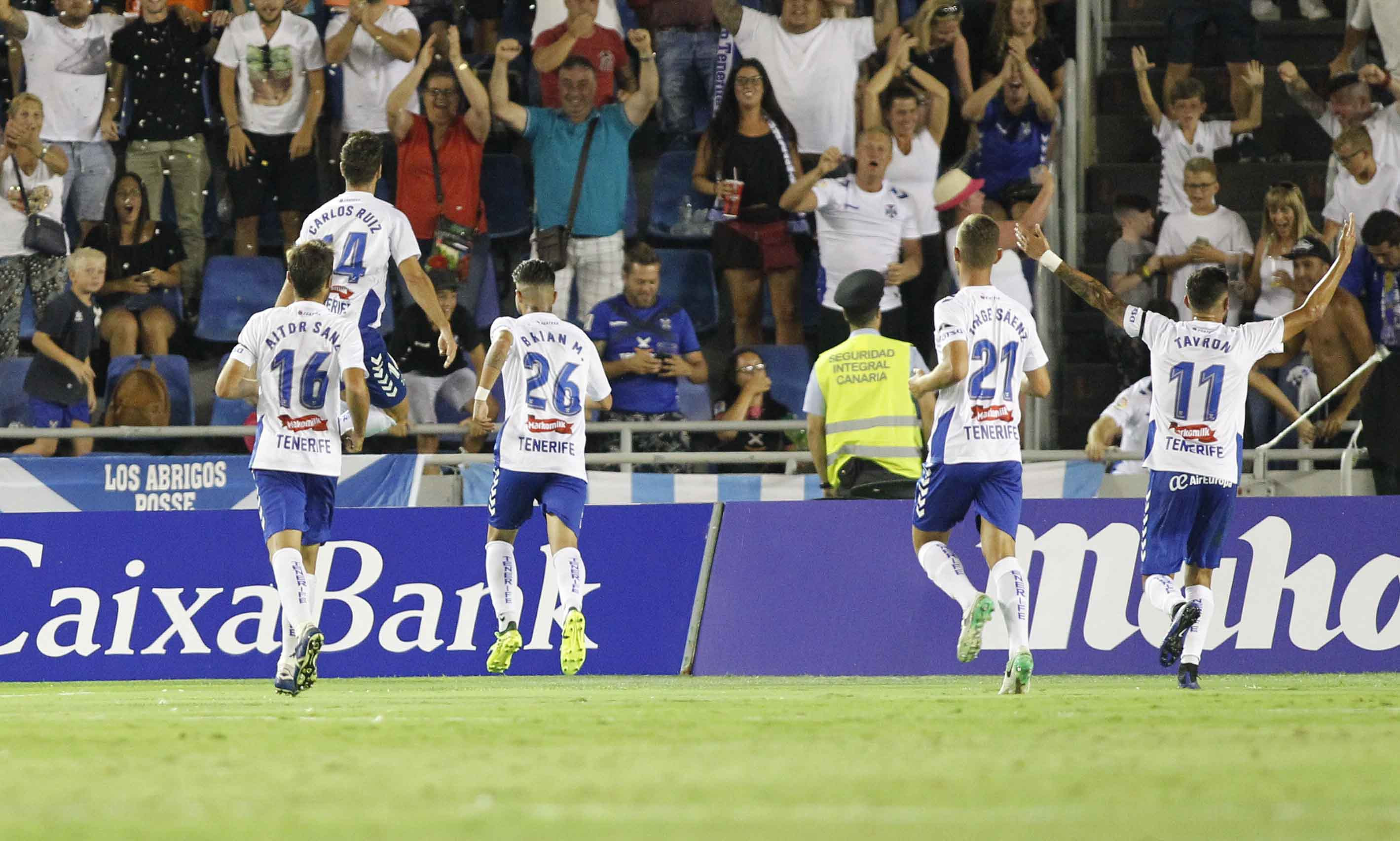 El CD Tenerife se estrena con victoria ante su afición | CD Tenerife ...