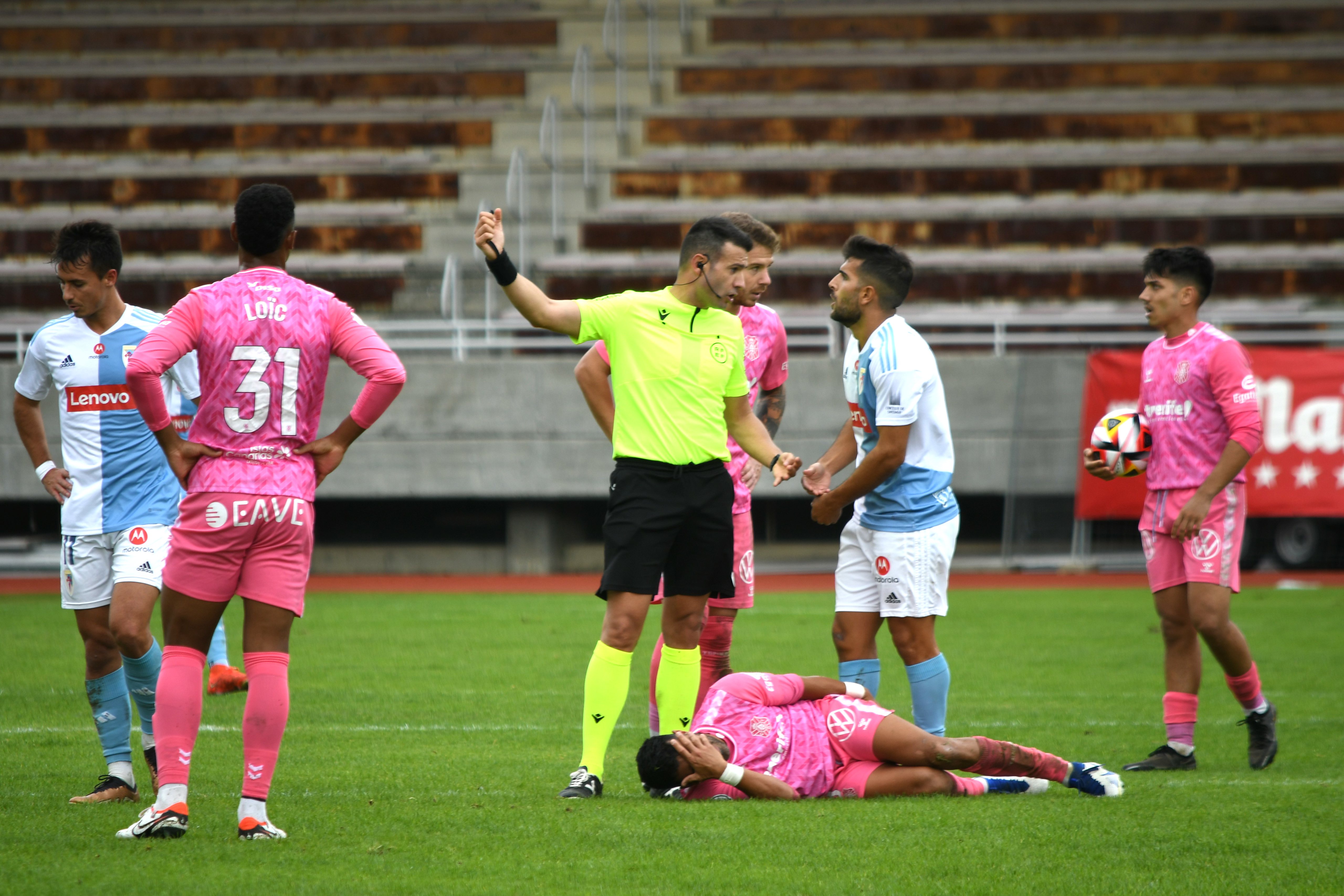 Cuarta coincidencia del CD Tenerife con el colegiado Germán Cid Camacho ...